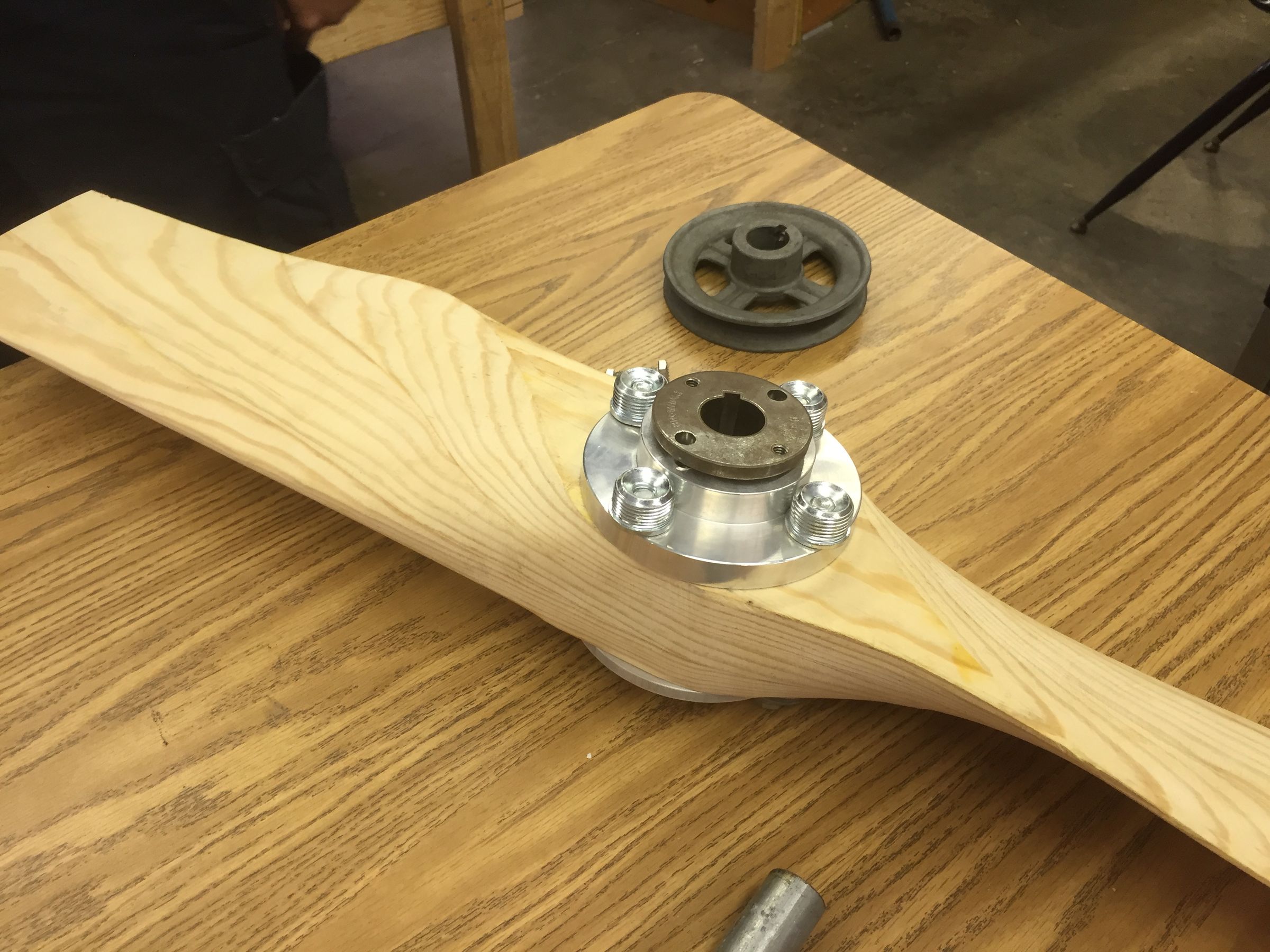 UH-10F Hovercraft : 10 Steps - Instructables