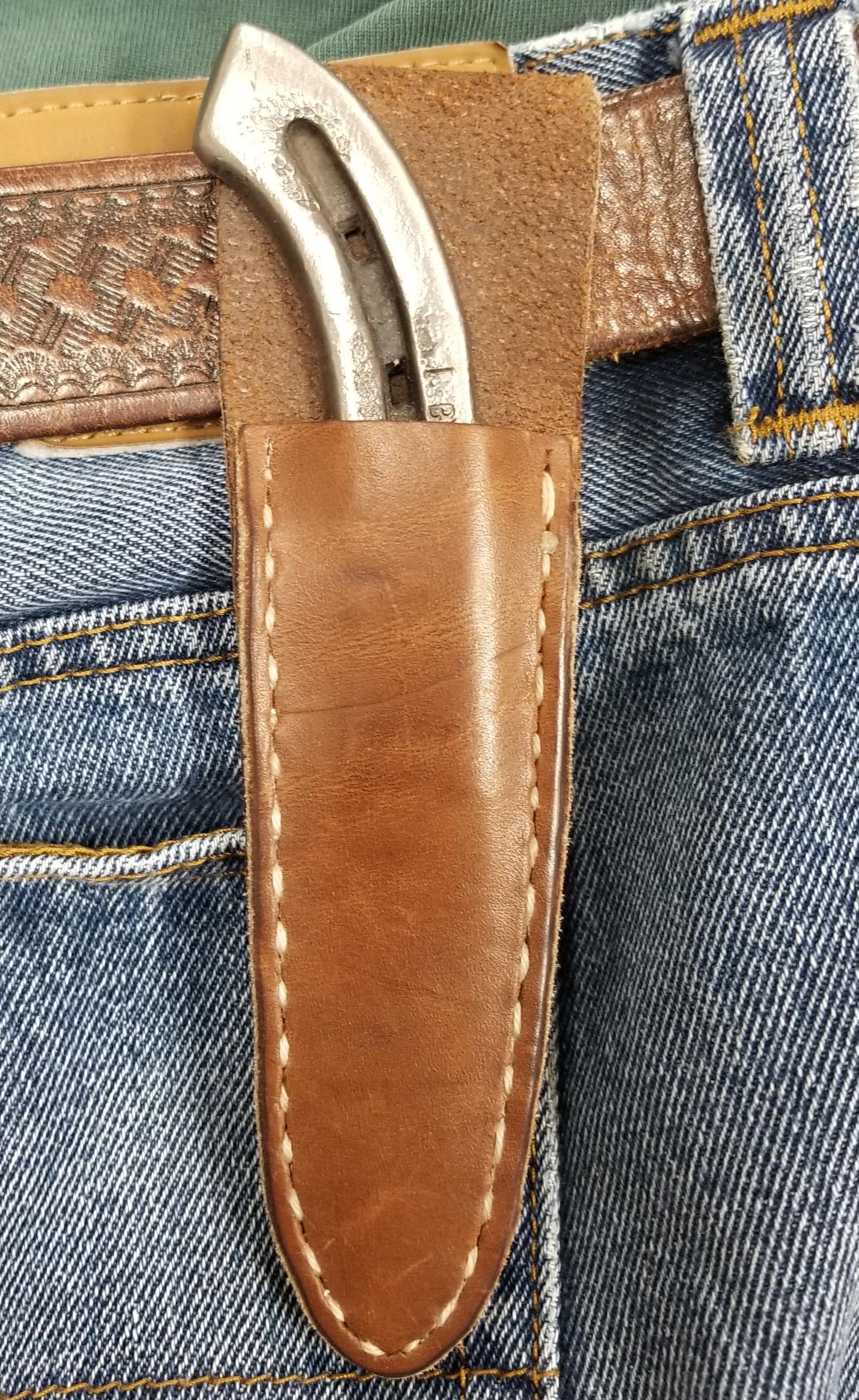 How to Make a Knife Sheath : 9 Steps (with Pictures) - Instructables