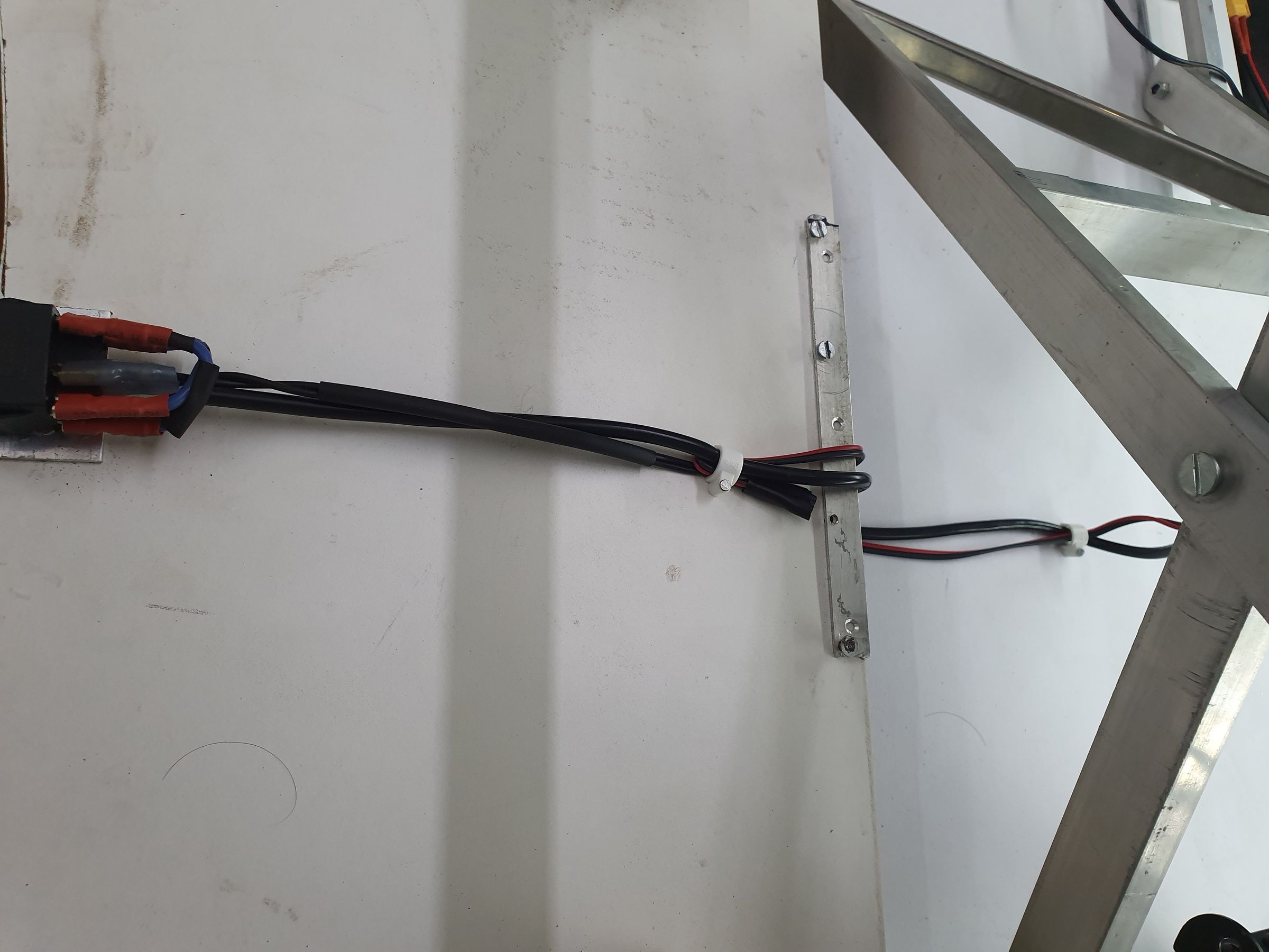 Electric Sit Stand Desk Converter : 7 Steps (with Pictures) - Instructables