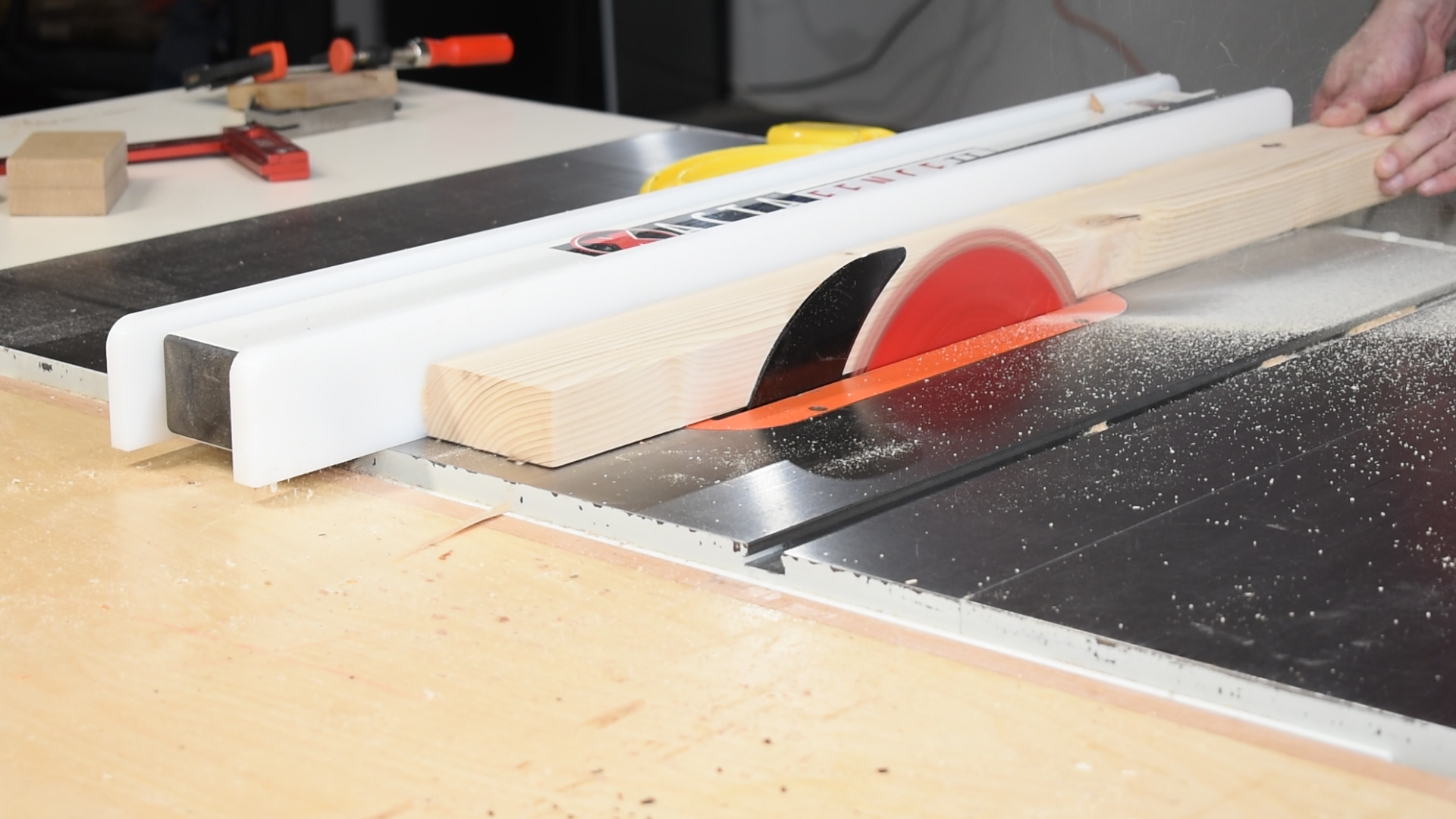 Flattening a Chainsaw Milled Slab : 9 Steps (with Pictures) - Instructables