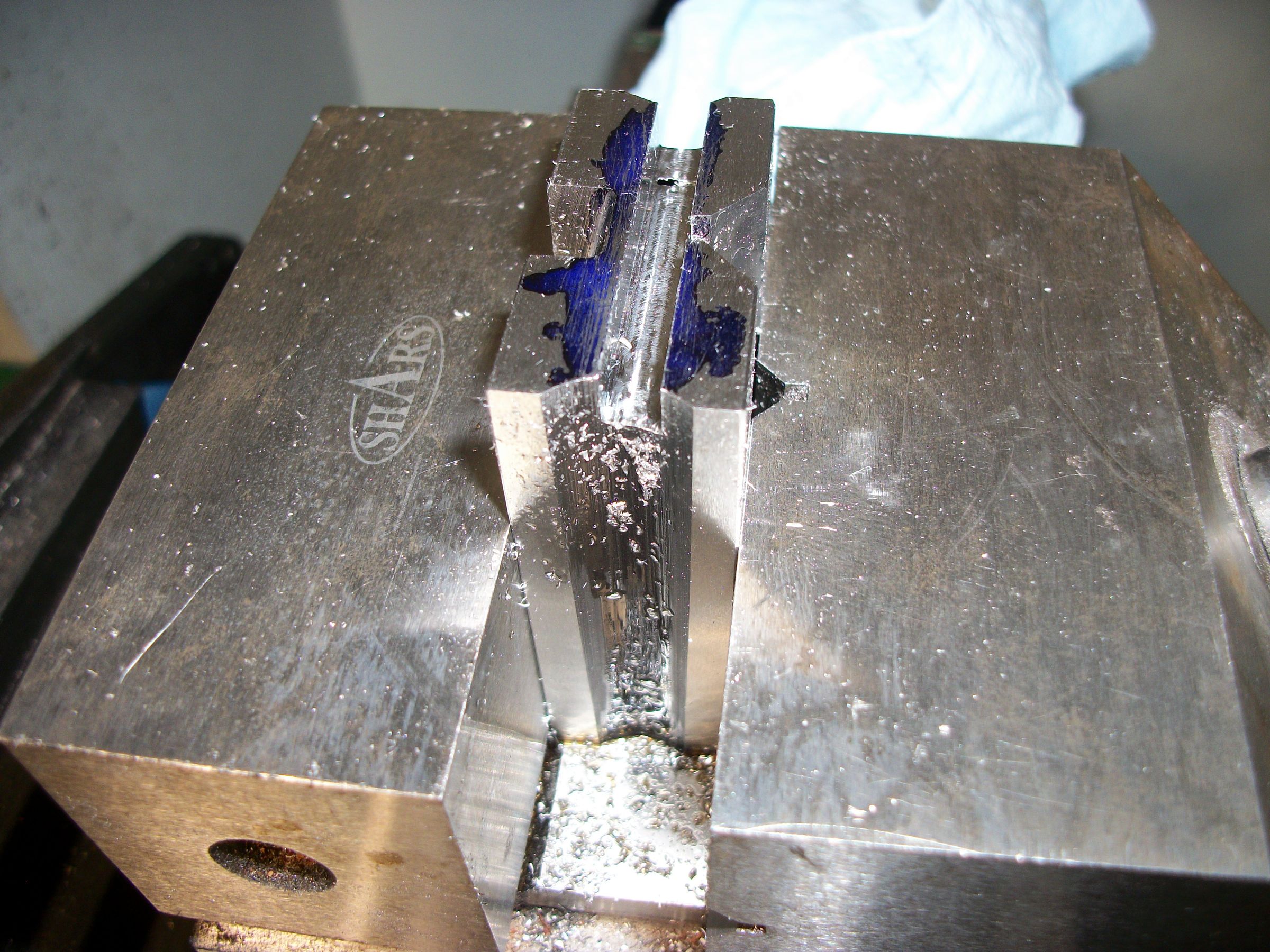 Modifying a Surface Gauge for Squareness Measuring : 5 Steps ...