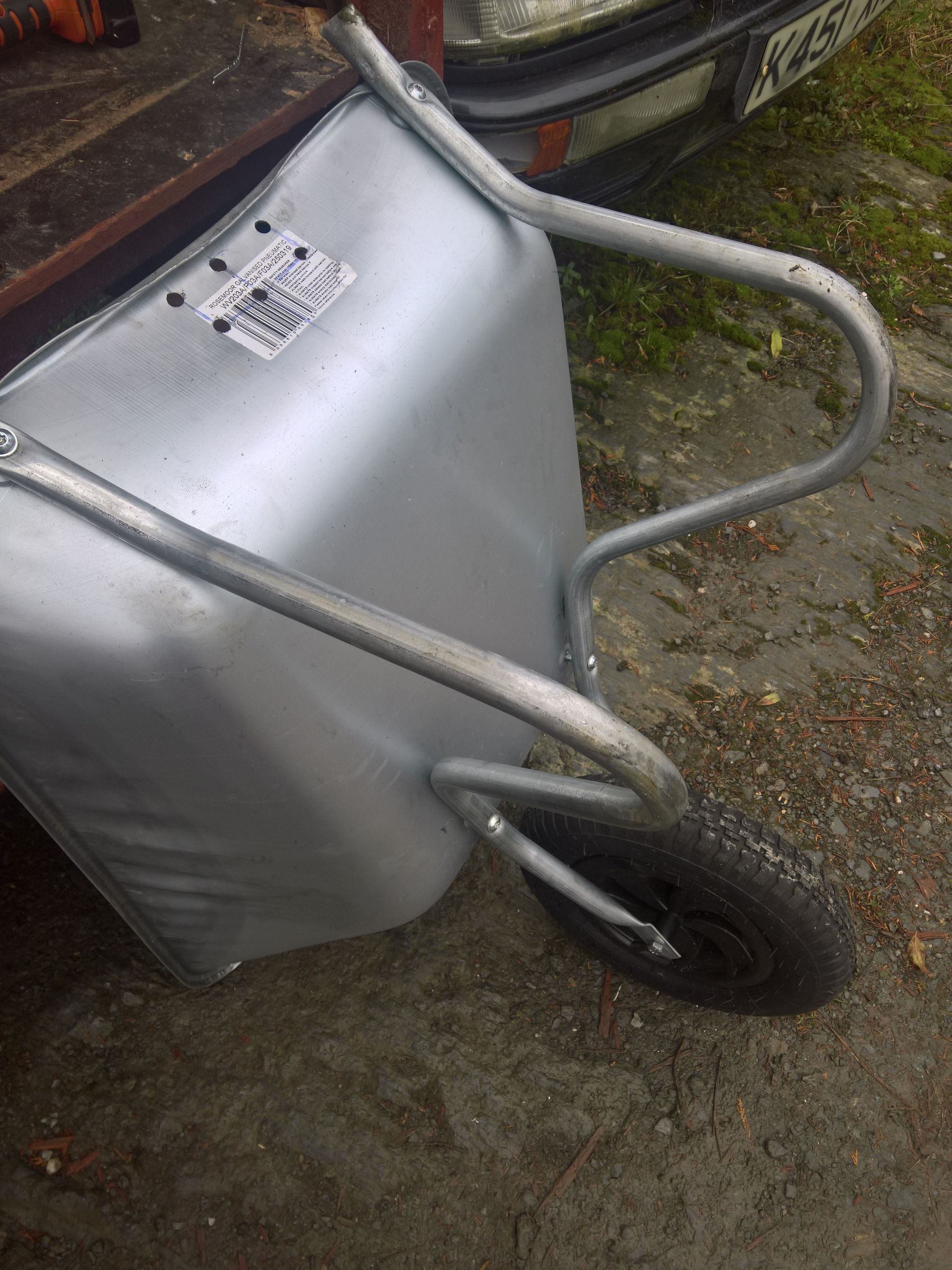 3-string Wheelbarrow Upright Bass : 12 Steps (with Pictures ...