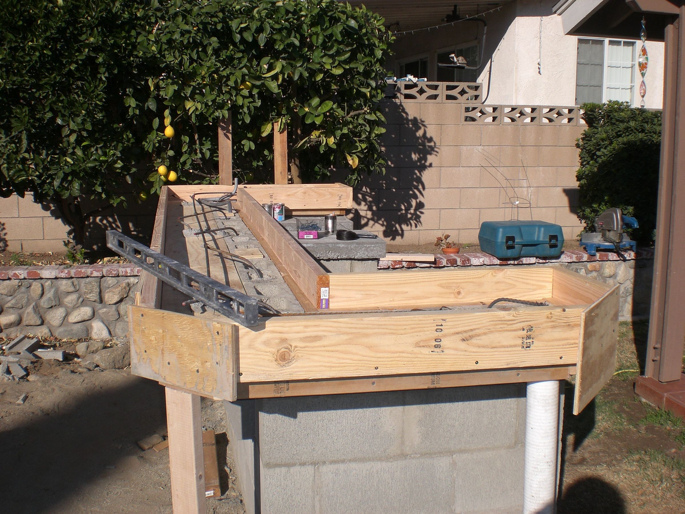 Build a Backyard Barbecue! : 13 Steps (with Pictures) - Instructables