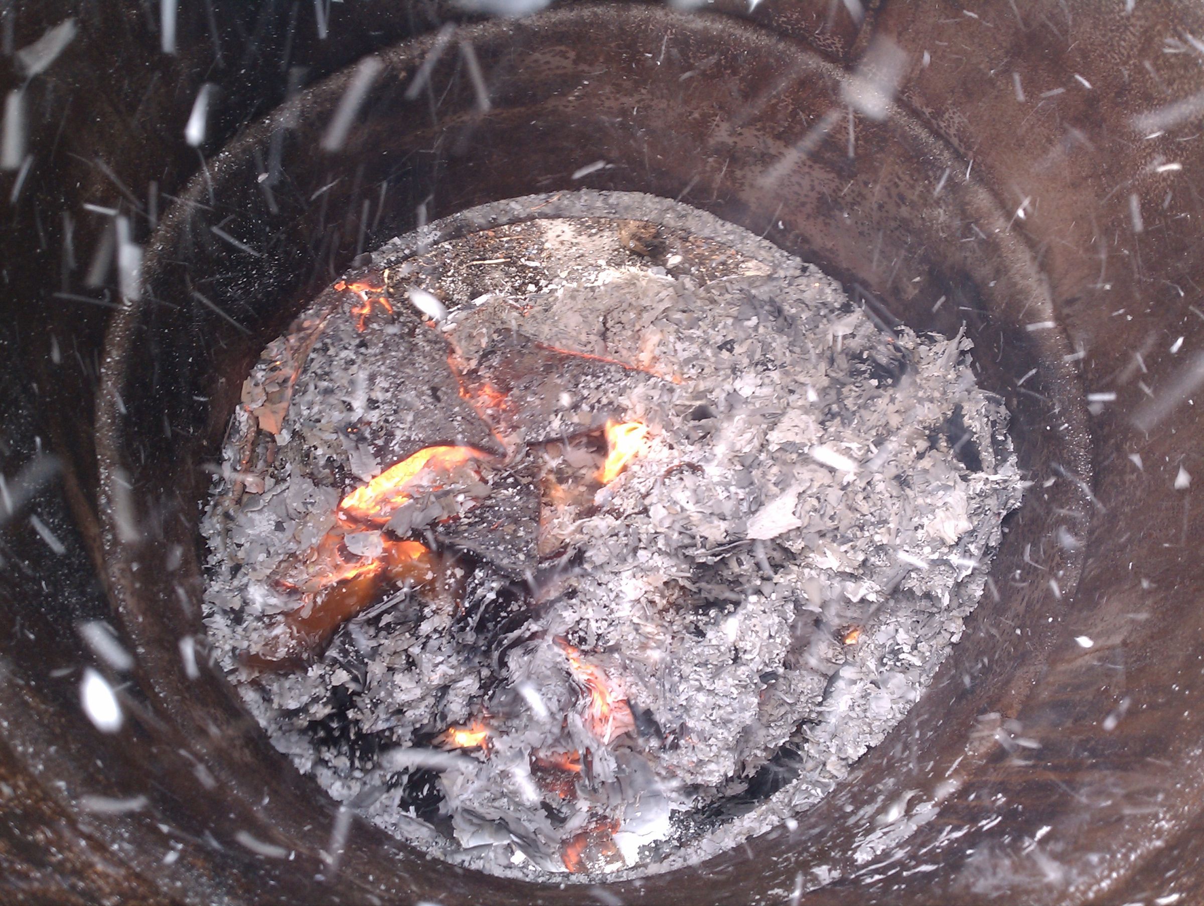 Easy Efficient Burn Barrel : 4 Steps - Instructables