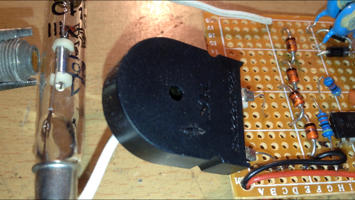 Simplest Geiger Counter : 7 Steps (with Pictures) - Instructables