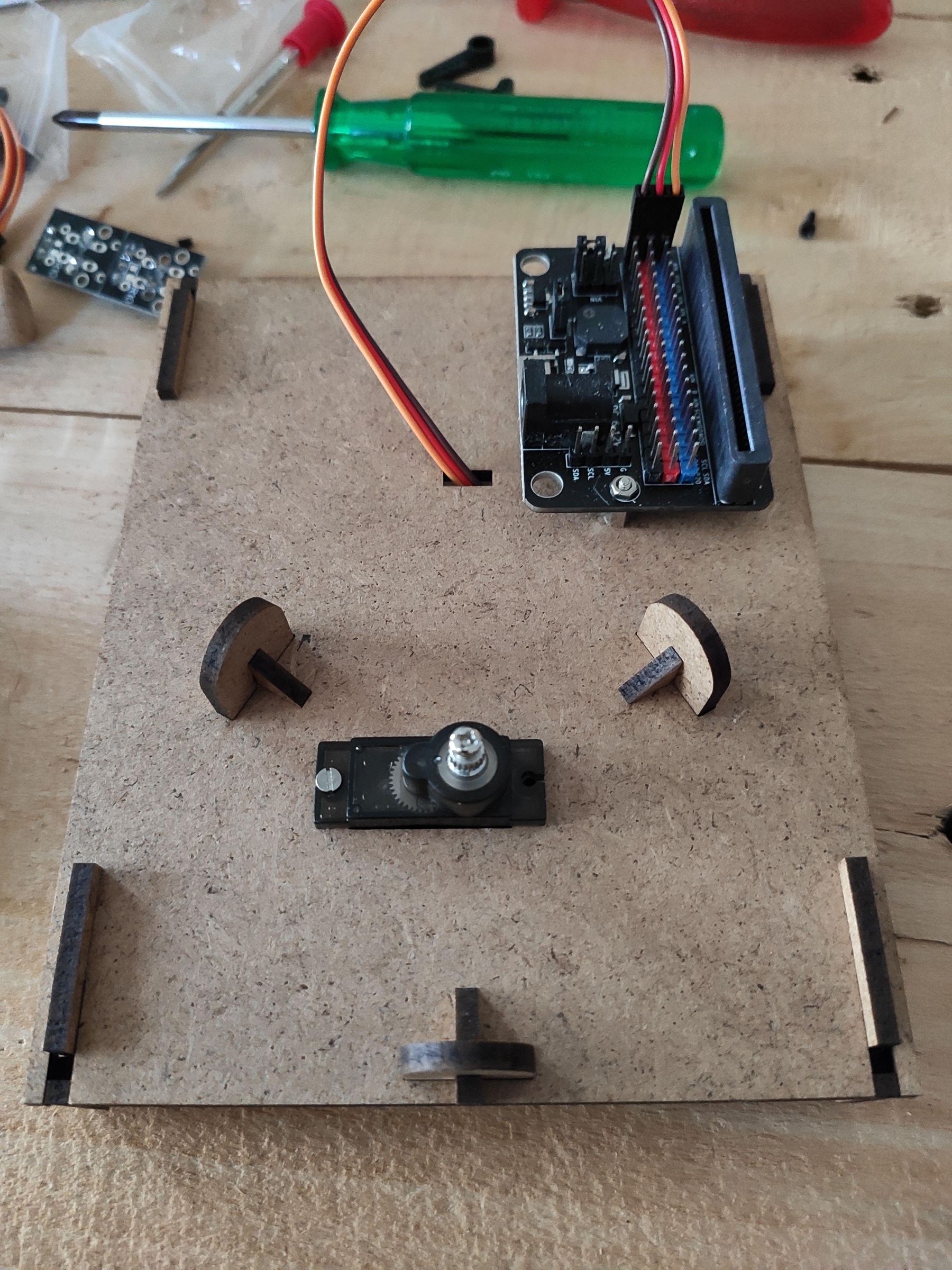 Micro:bit Solar Tracker : 5 Steps (with Pictures) - Instructables