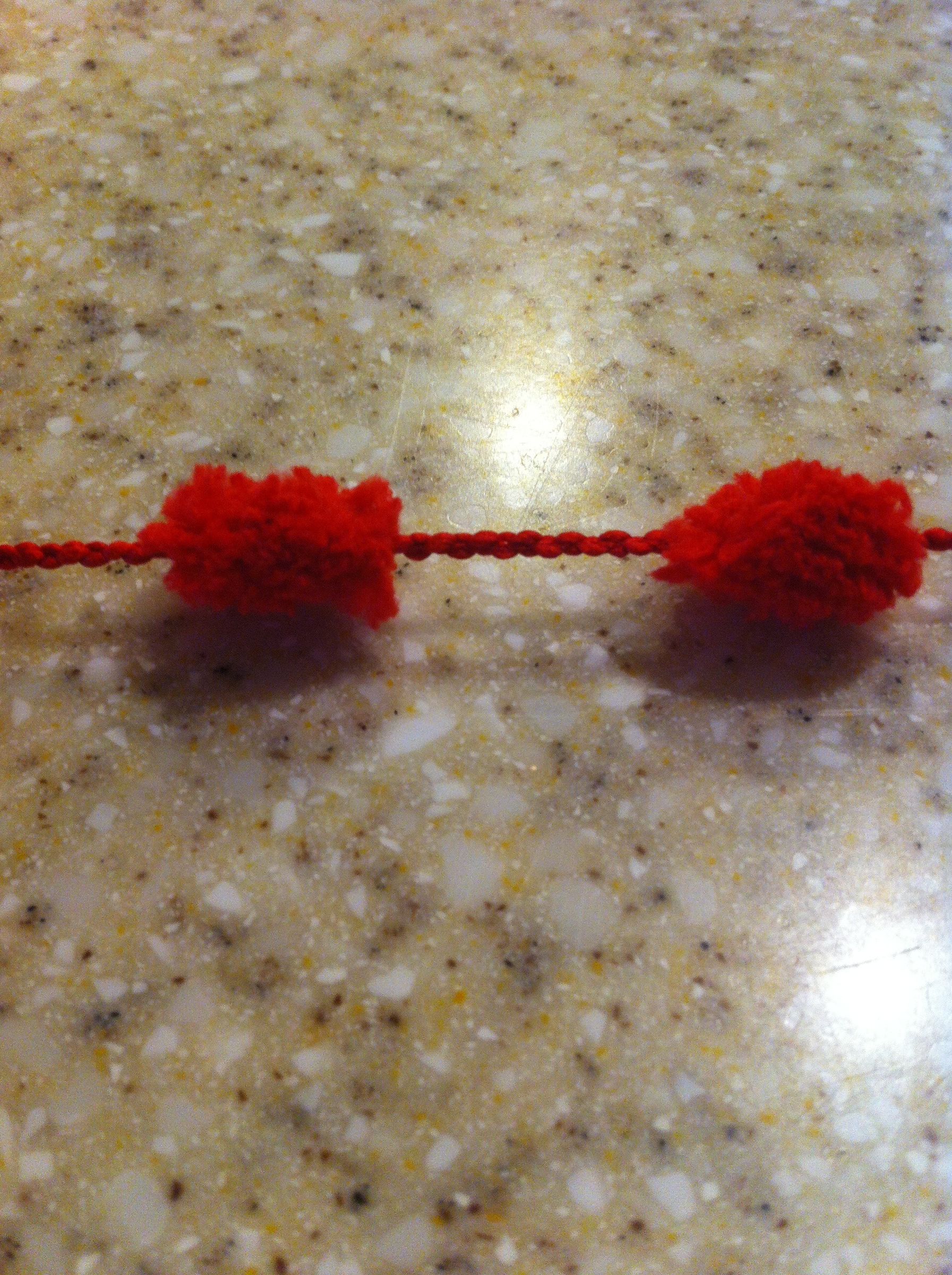 How to Knit With Pom Pom Yarn : 7 Steps - Instructables