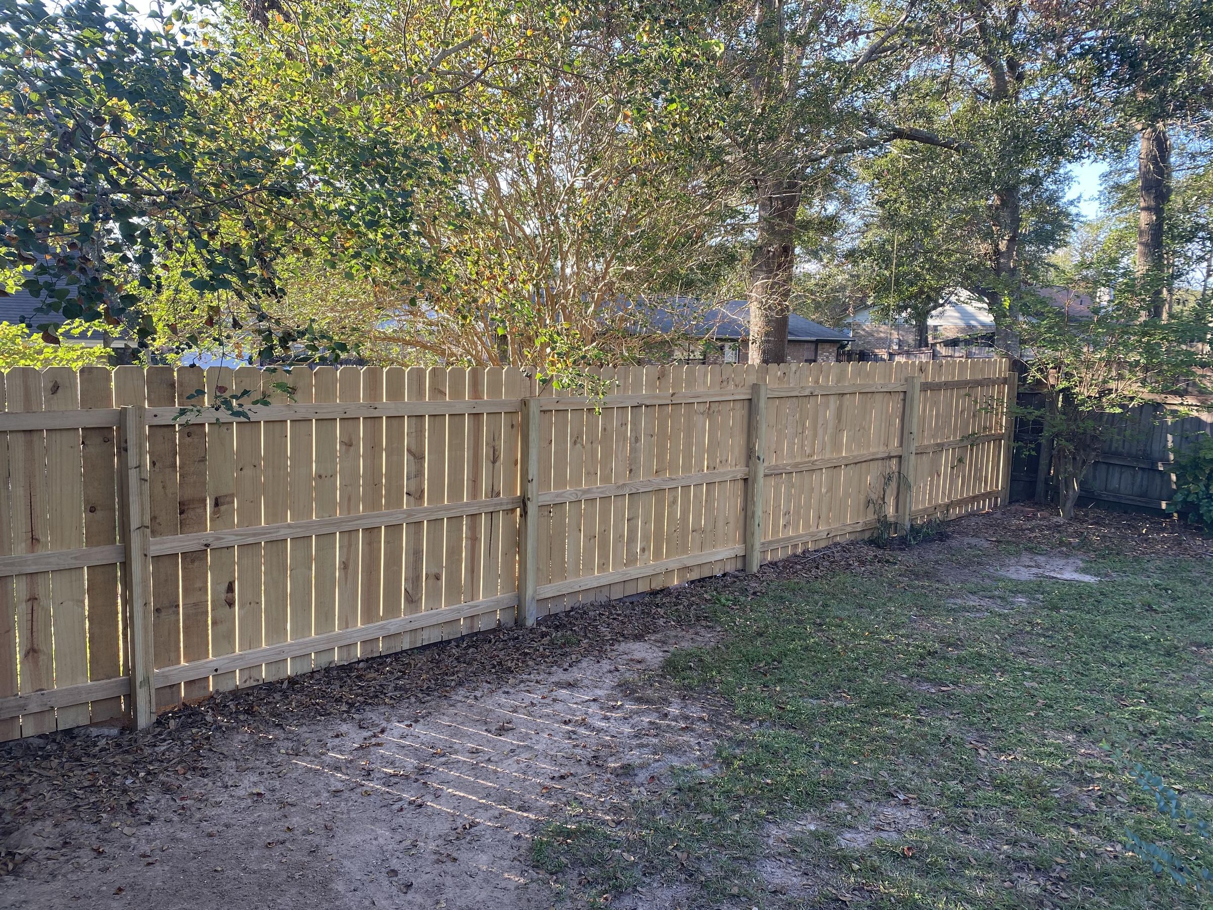 Build a Dog-Ear Fence From Scratch : 5 Steps (with Pictures ...