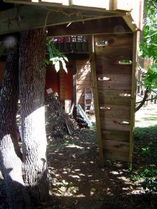 How to Build a Treehouse : 17 Steps (with Pictures) - Instructables