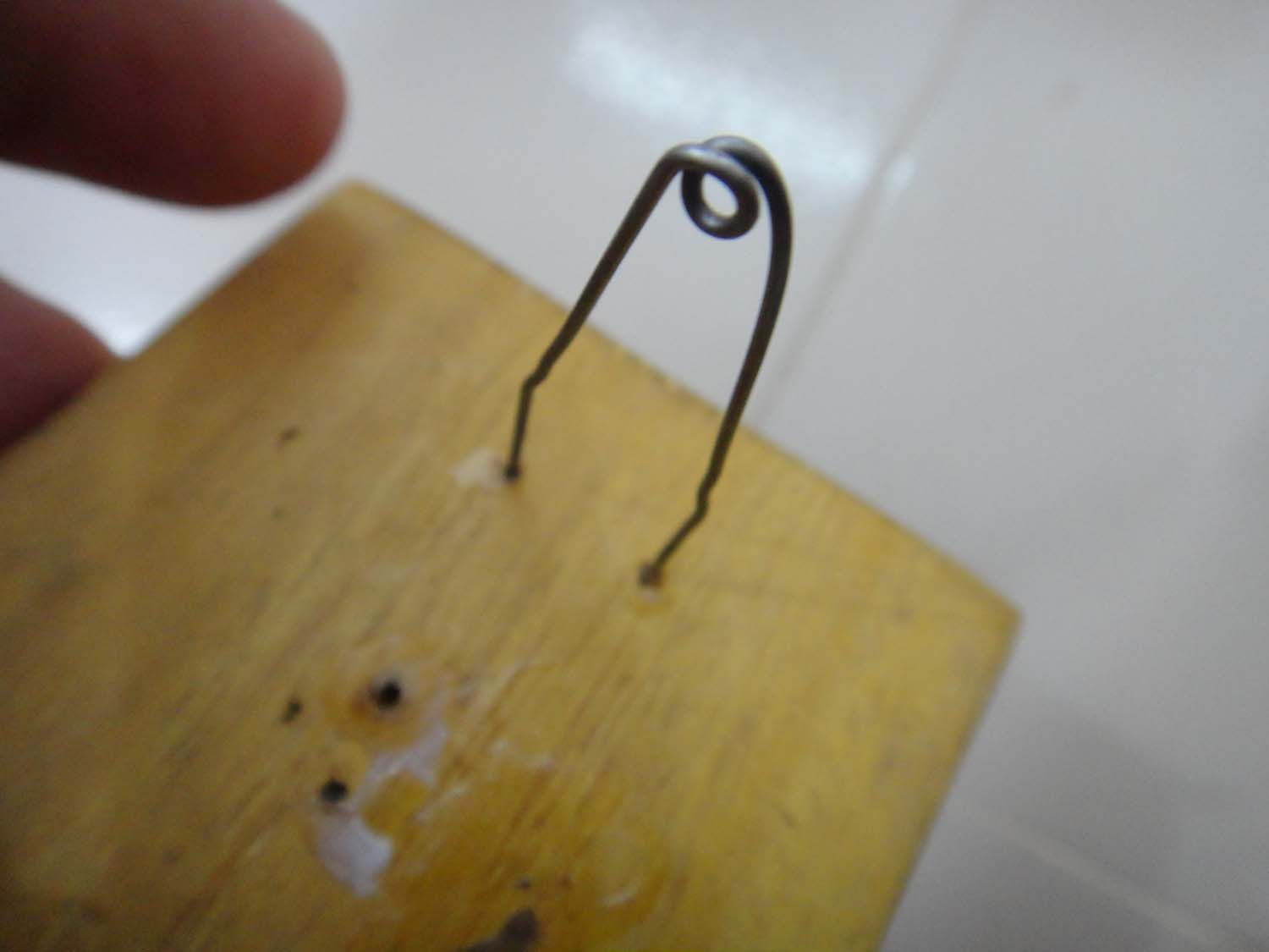 Make a Motor Very Easily : 11 Steps (with Pictures) - Instructables