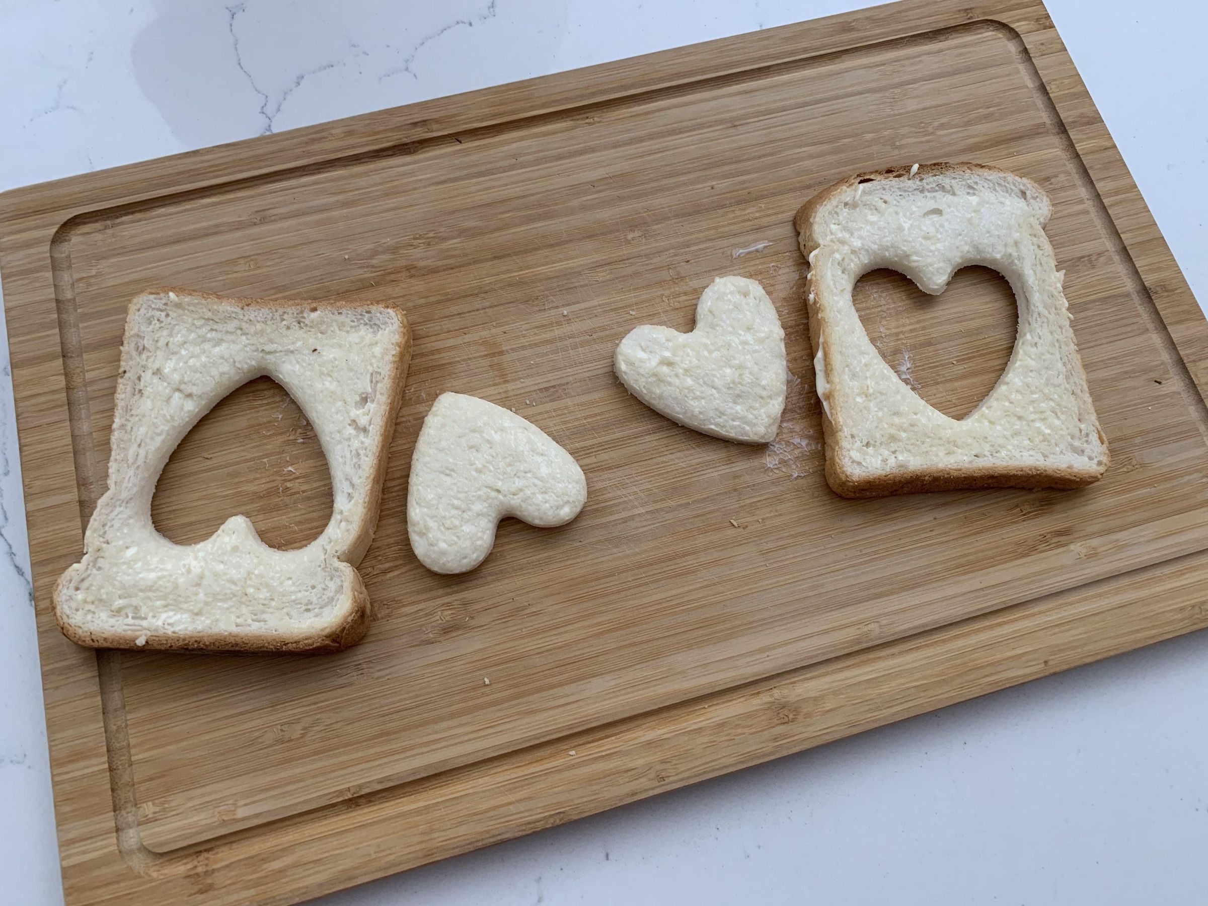 Heart Shaped Toad in the Hole : 4 Steps (with Pictures) - Instructables