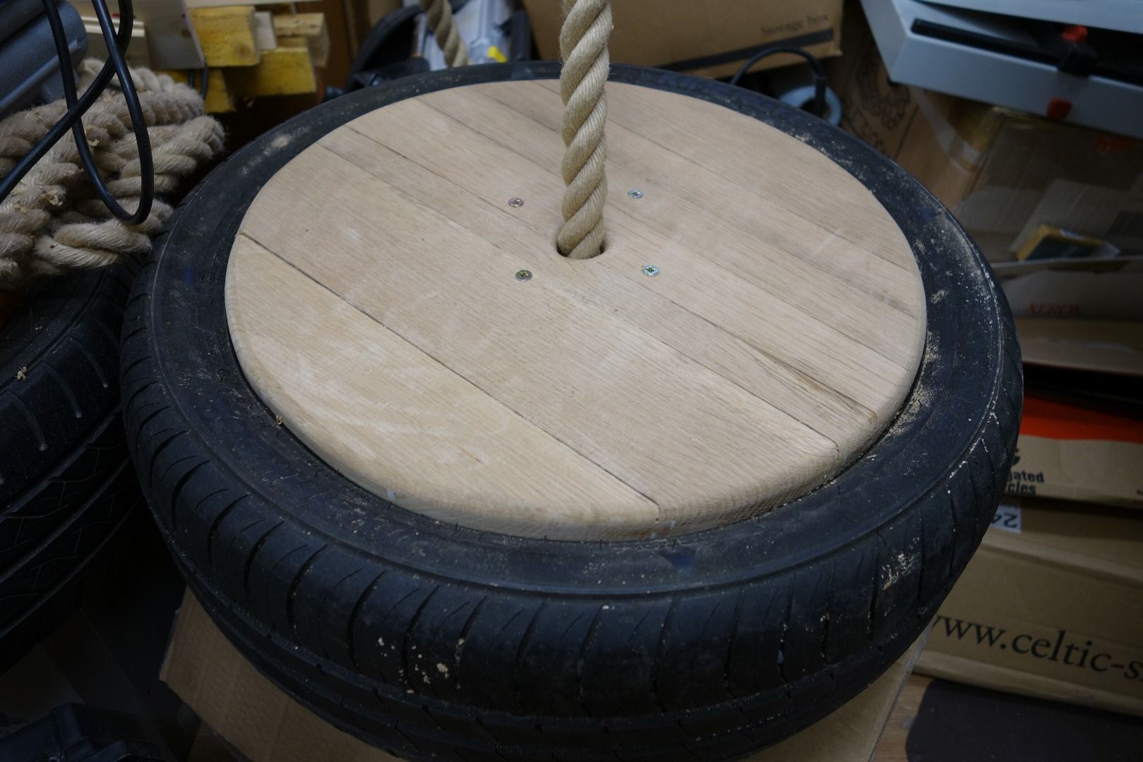 Tyre Swing : 6 Steps (with Pictures) - Instructables