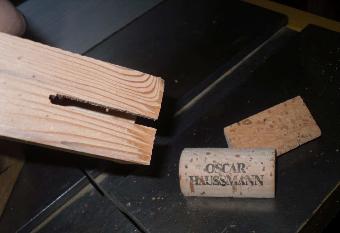 Cut Wine Bottle Corks Quickly and Safely : 5 Steps (with Pictures ...