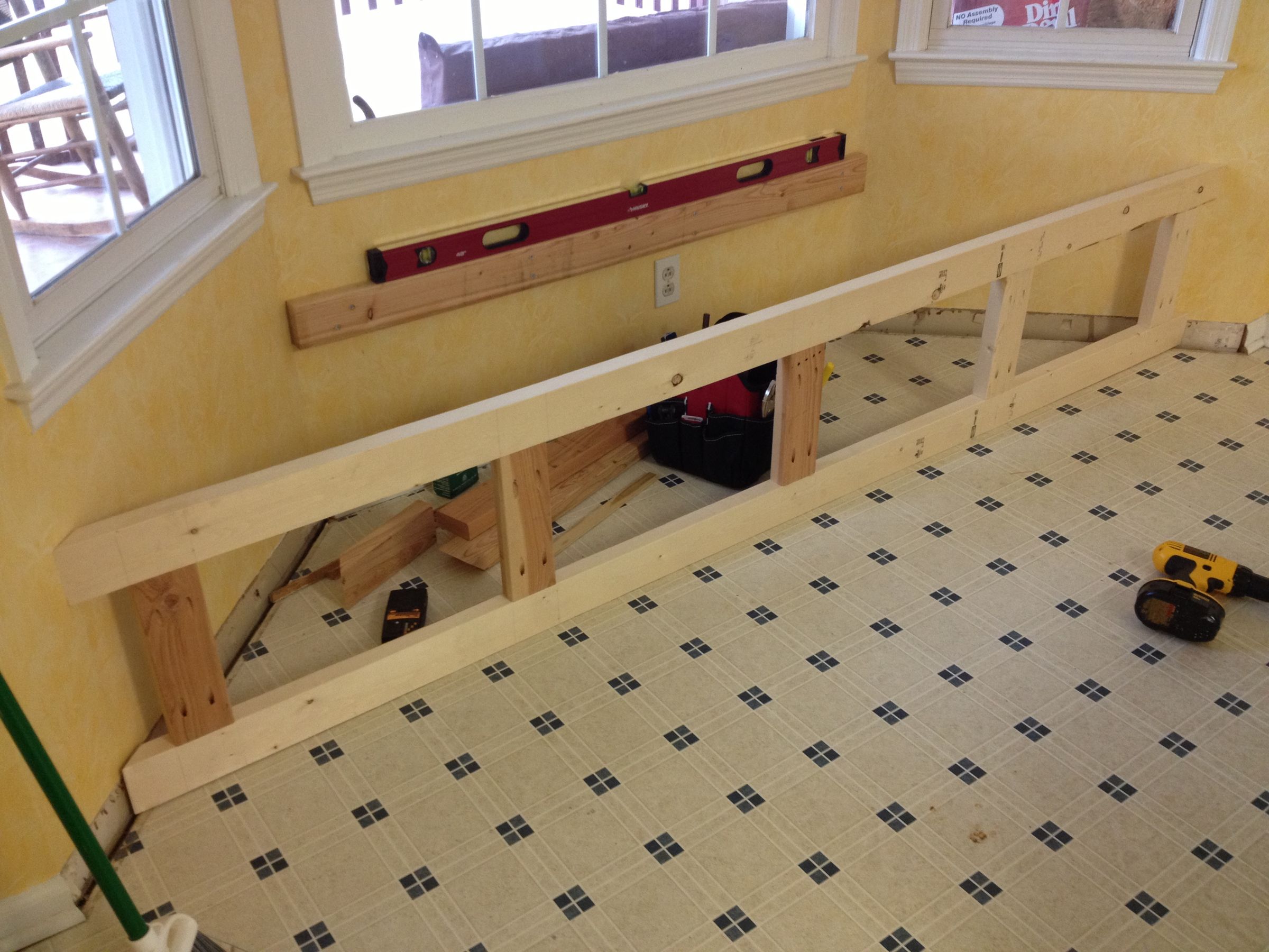 Build a Window Seat With Storage : 7 Steps (with Pictures) - Instructables