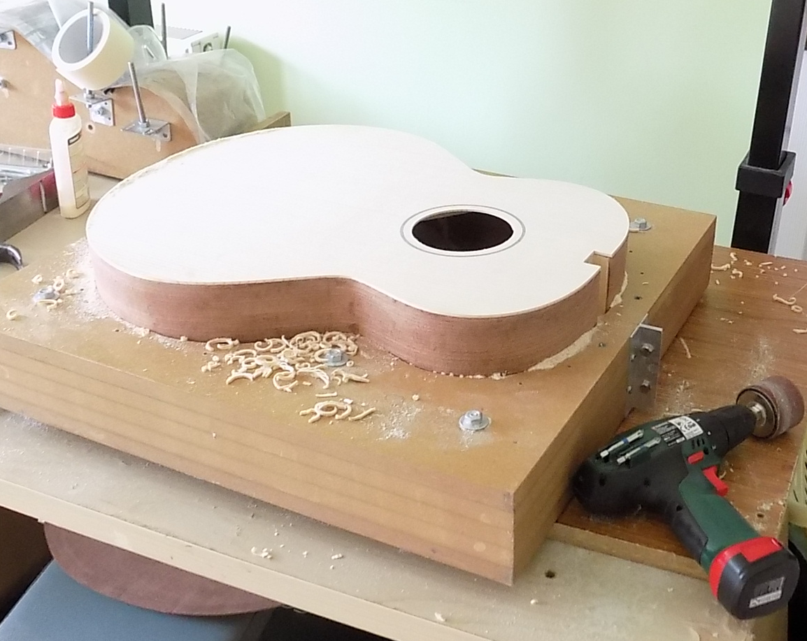 9-string Acoustic Guitar : 26 Steps (with Pictures) - Instructables