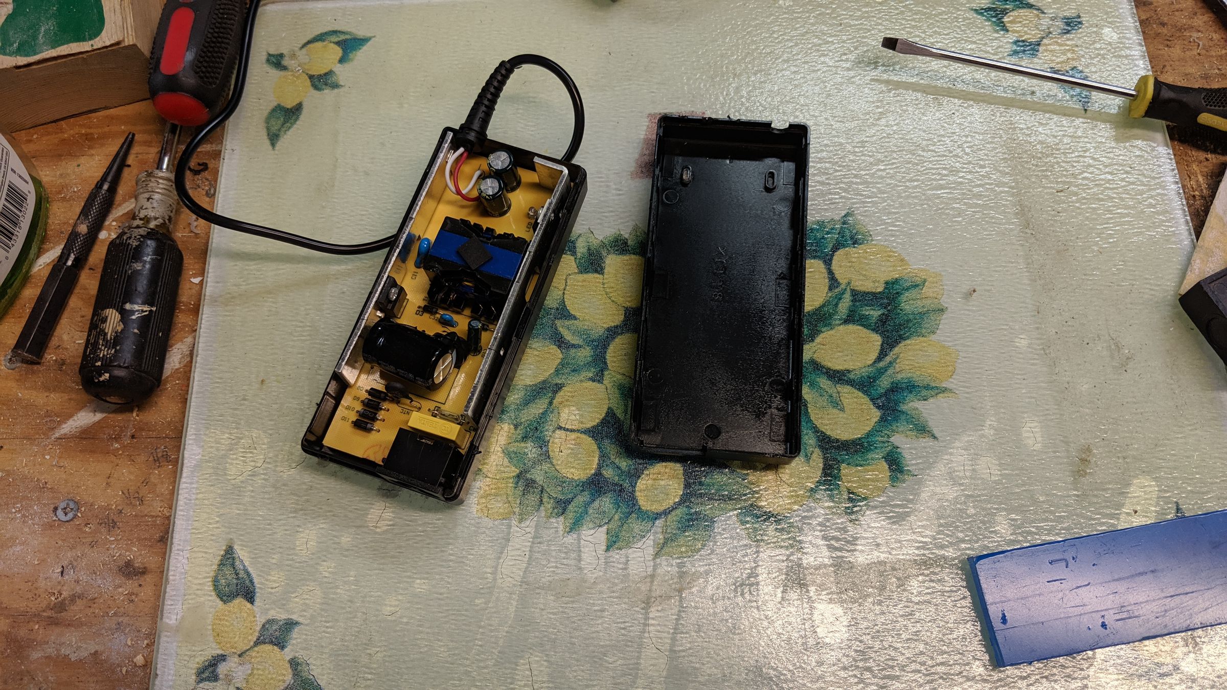 FLIPT-BIT: Retro-styled Raspberry Pi Computer : 7 Steps (with Pictures) - Instructables