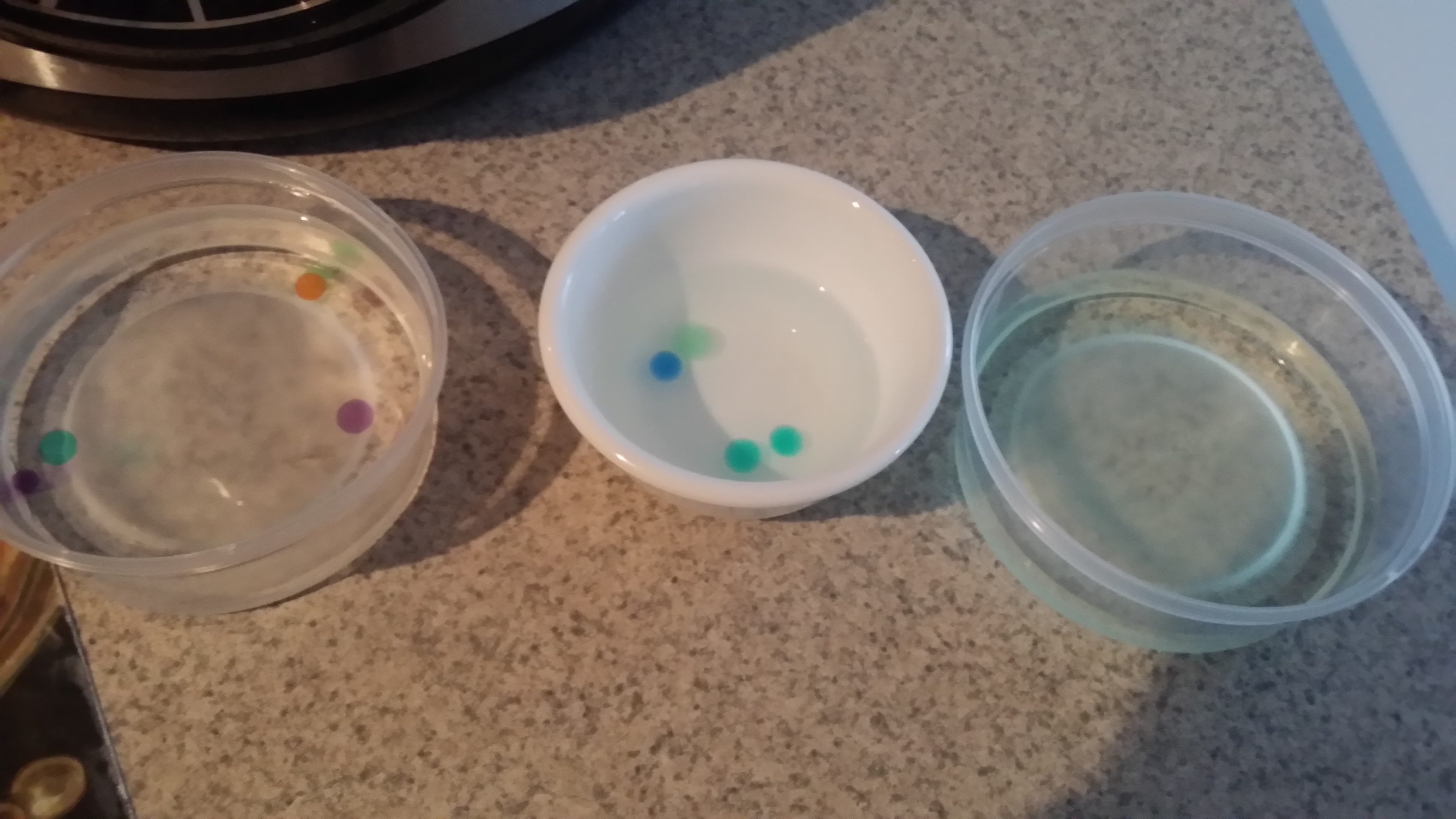 Dissolving Polymer Balls : 4 Steps - Instructables
