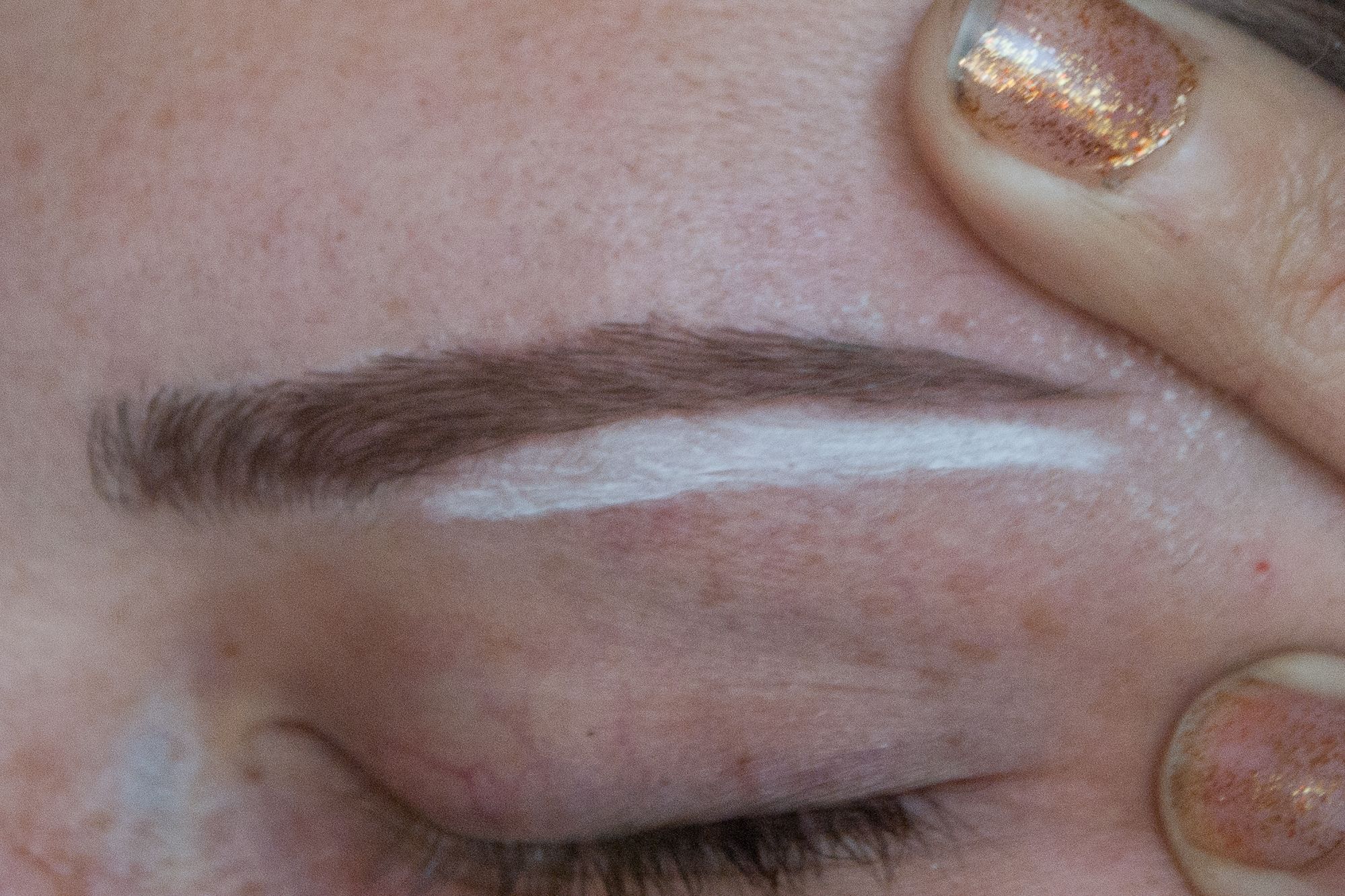 Perfect Eyebrows : 5 Steps (with Pictures) - Instructables