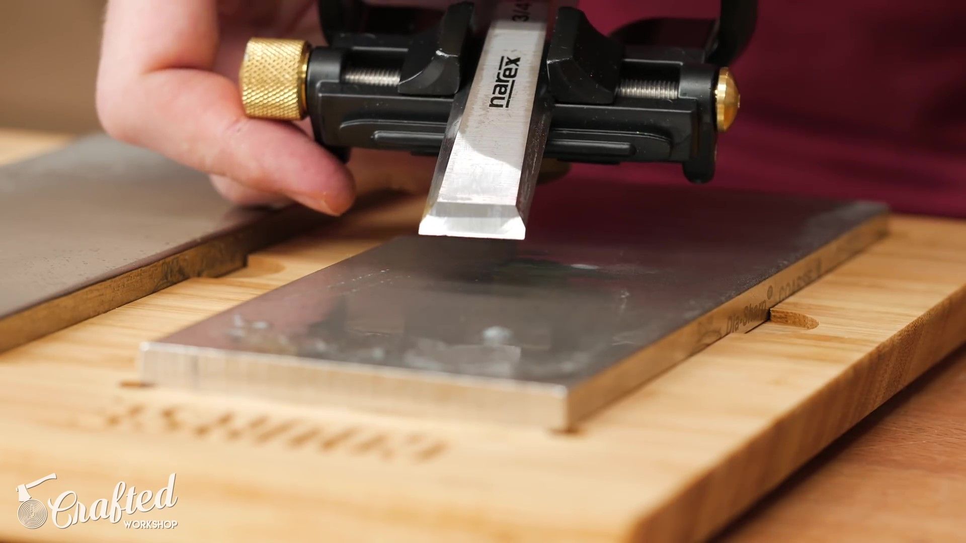 How I Sharpen Chisels and Plane Irons & My Sharpening Station ...