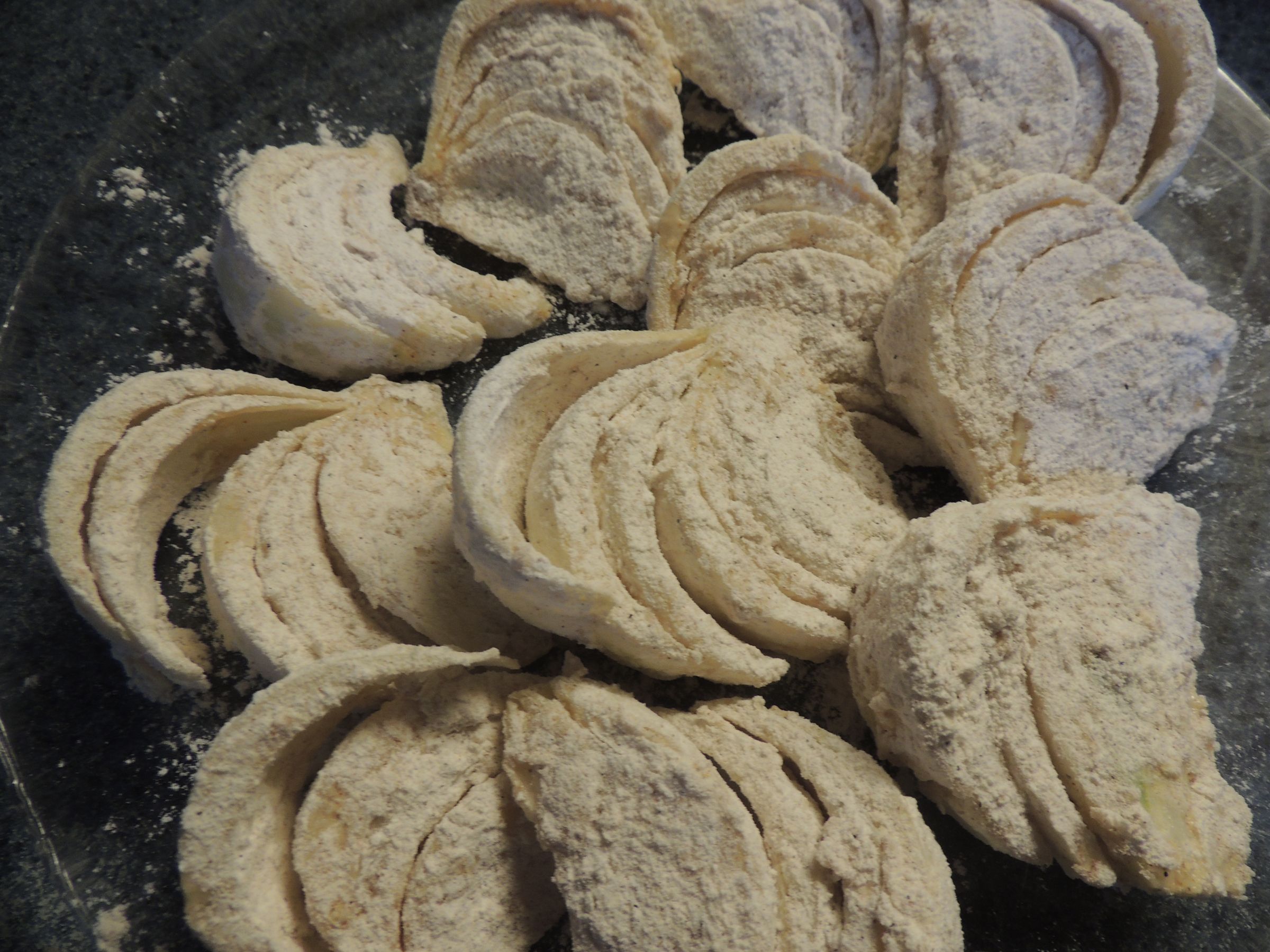 Blooming Onion Wedges : 6 Steps (with Pictures) - Instructables