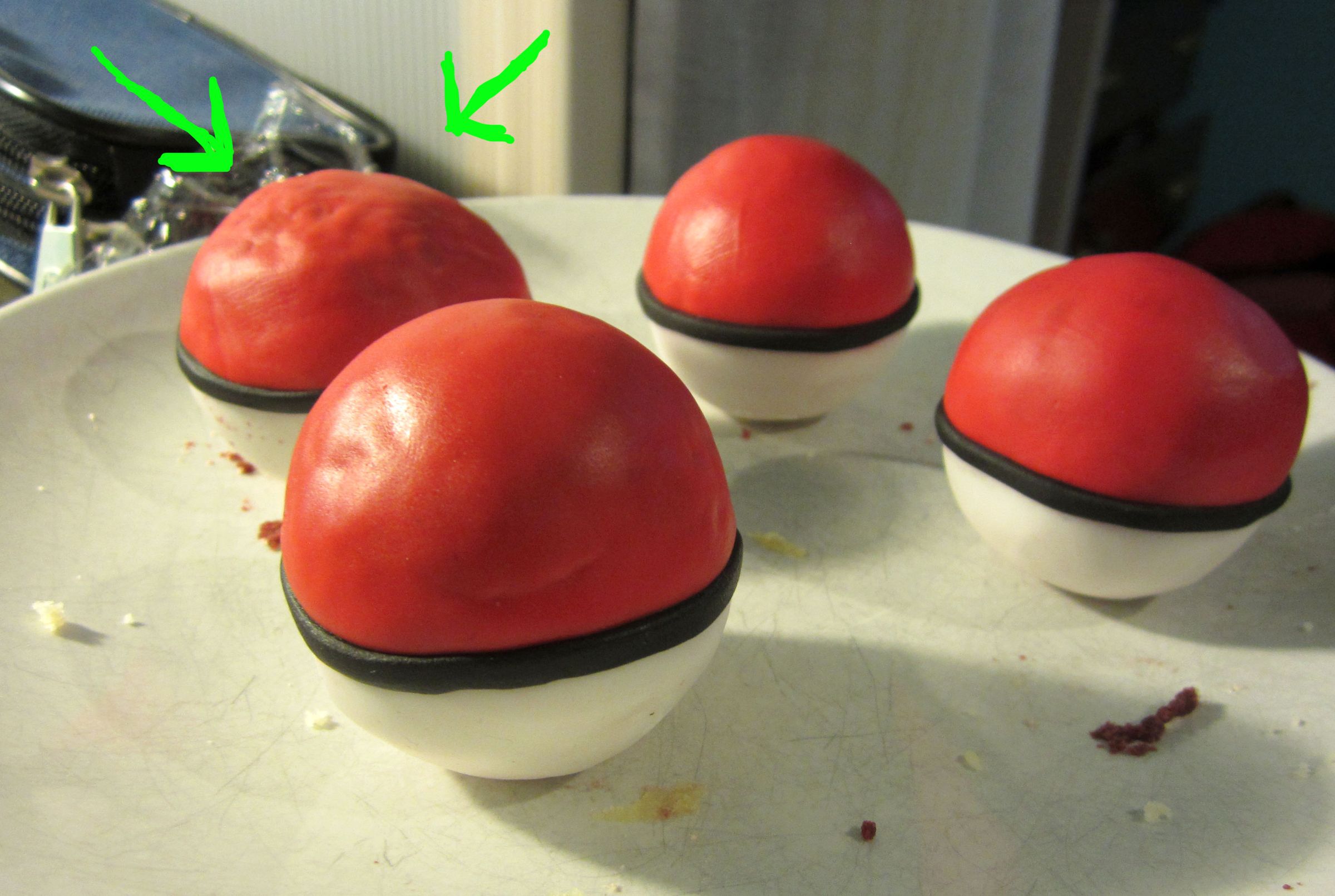 Pokelove -- Colour Co-ordinated Two-layer Mini Cakes! : 8 Steps (with ...