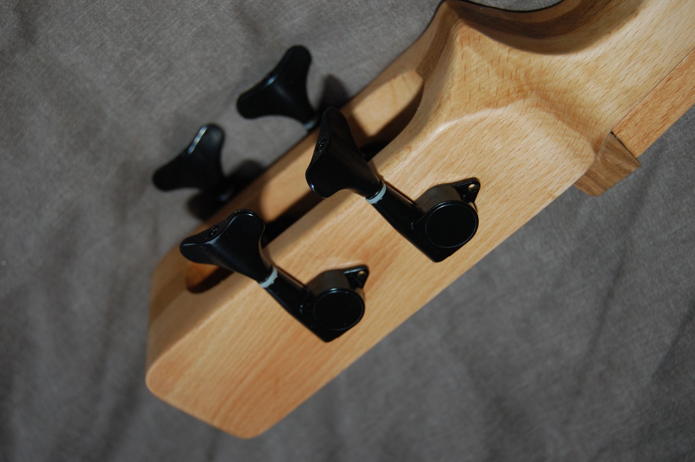 Electric Upright Bass : 7 Steps (with Pictures) - Instructables