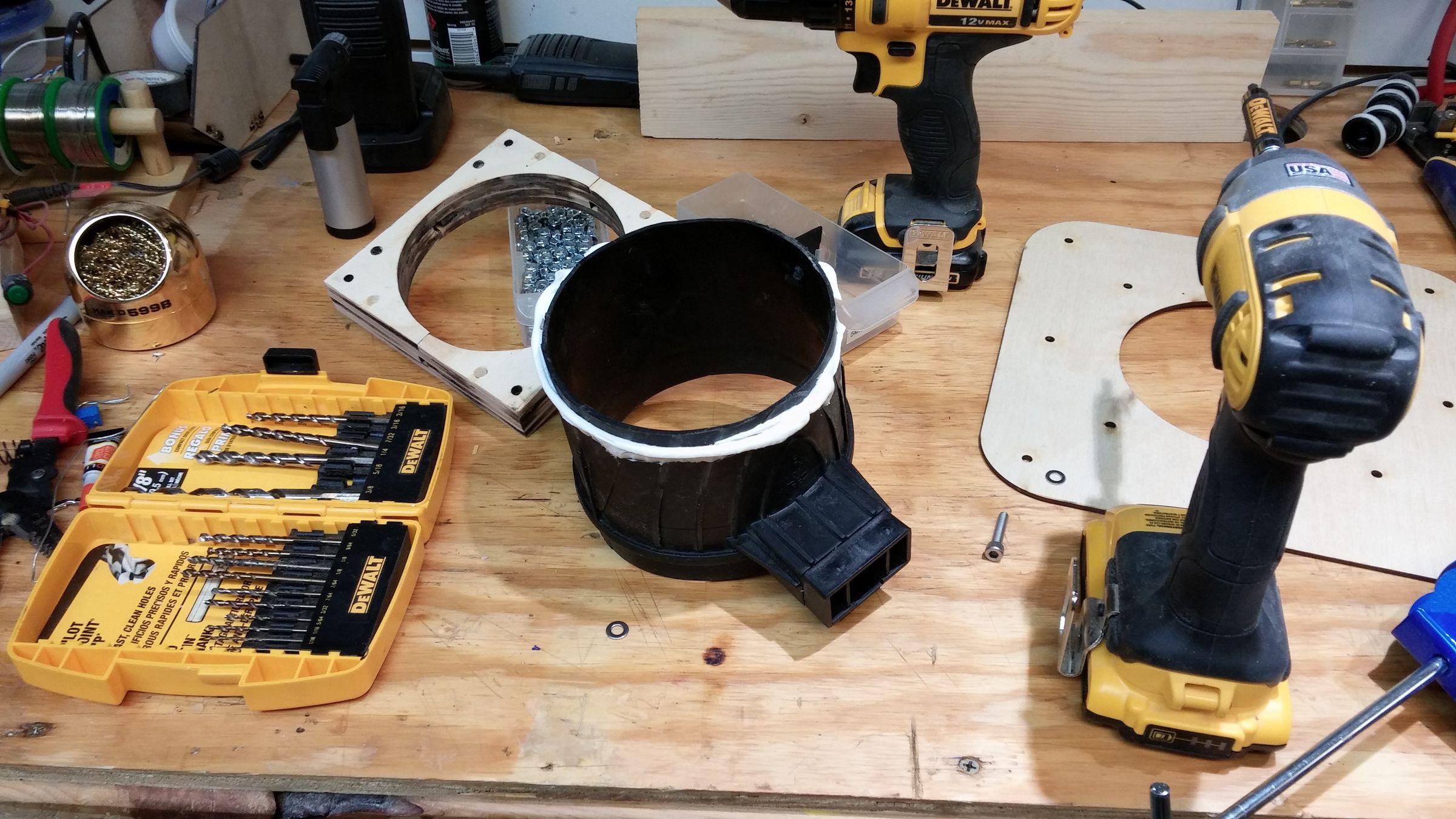 Easy DIY Downdraft / Sanding Table : 9 Steps (with Pictures ...