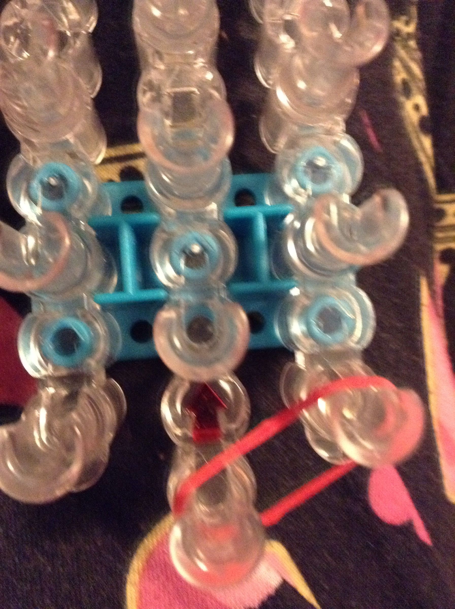 Rainbow Loom Butterfly : 27 Steps - Instructables