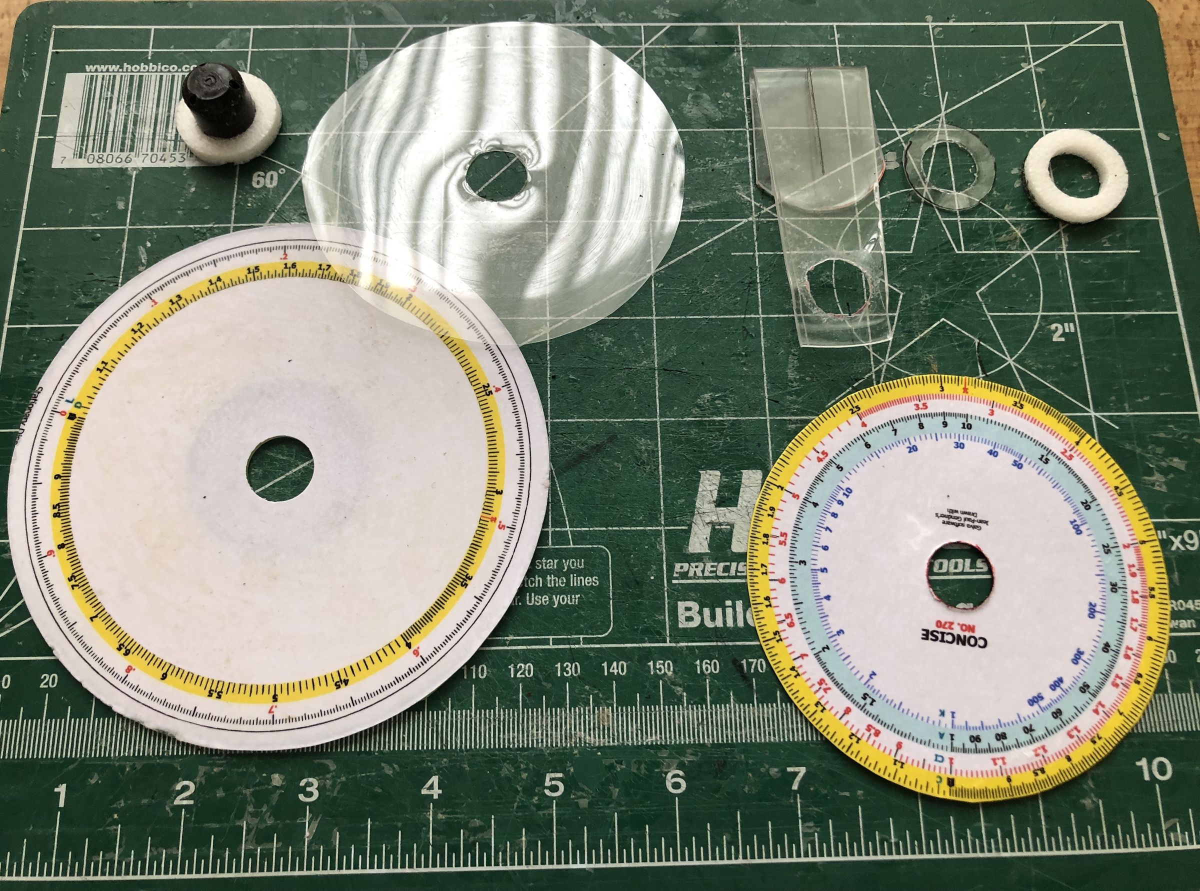 CIRCULAR CD SLIDE RULE : 9 Steps (with Pictures) - Instructables