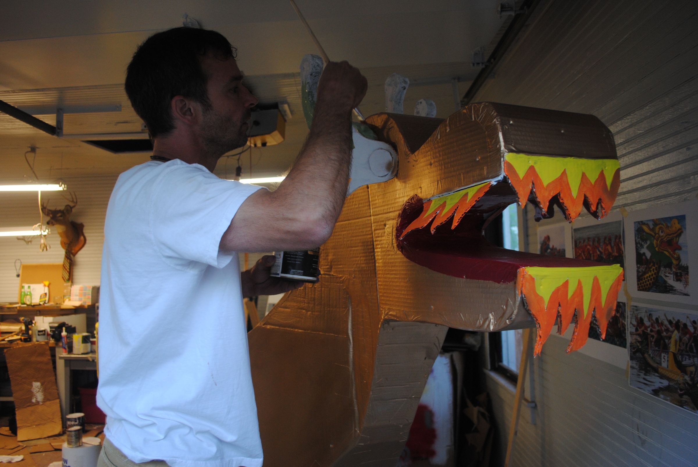Make a Cardboard Dragon Boat! : 7 Steps (with Pictures) - Instructables