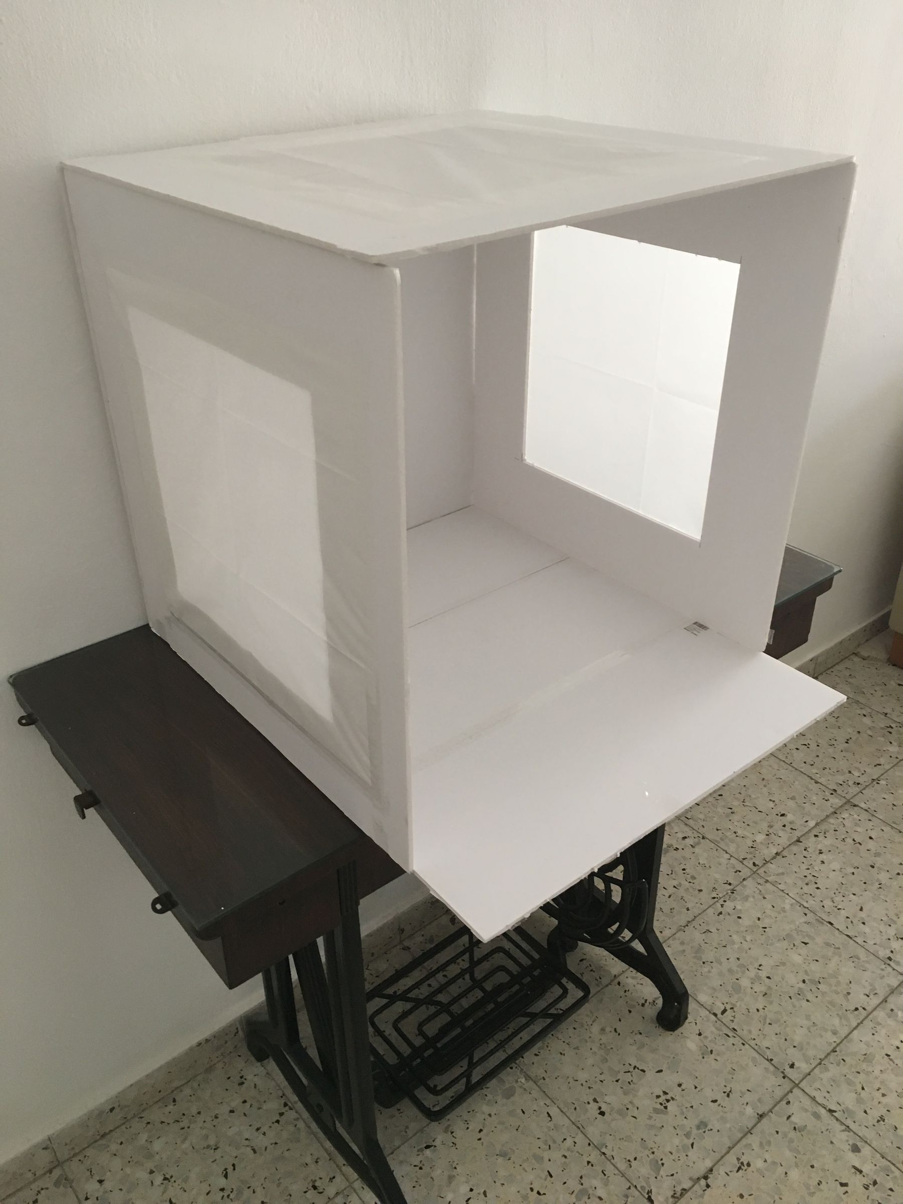 Foldable Homemade Light Box : 6 Steps (with Pictures) - Instructables