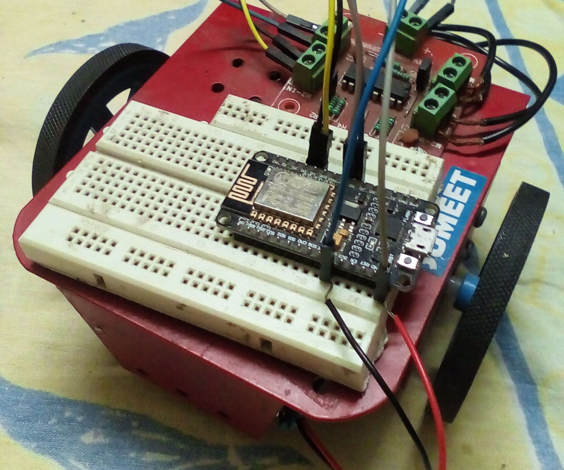wifi controlled robot car using nodemcu and blynk DIY Project to Discover - FindingDIY