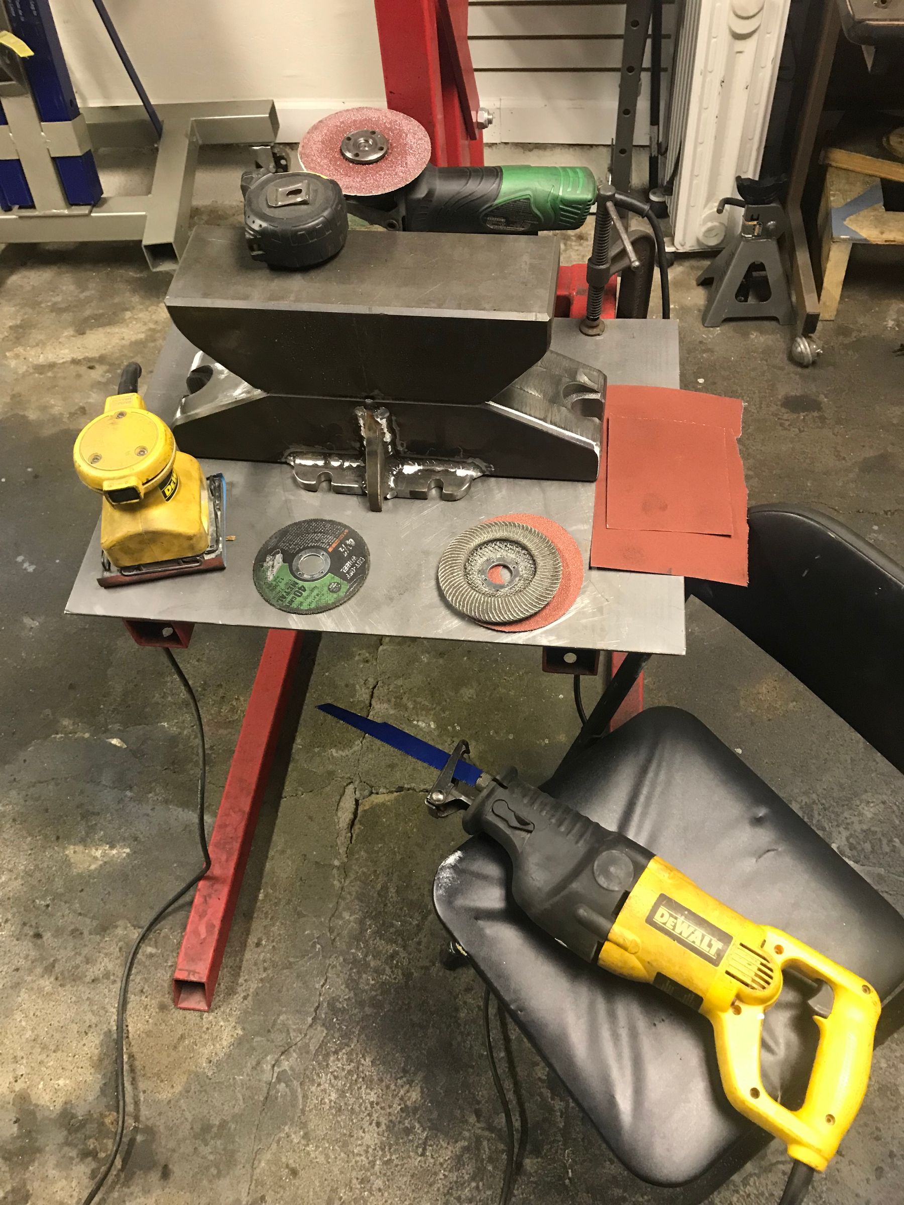 You Too Can Make an Anvil : 10 Steps (with Pictures) - Instructables