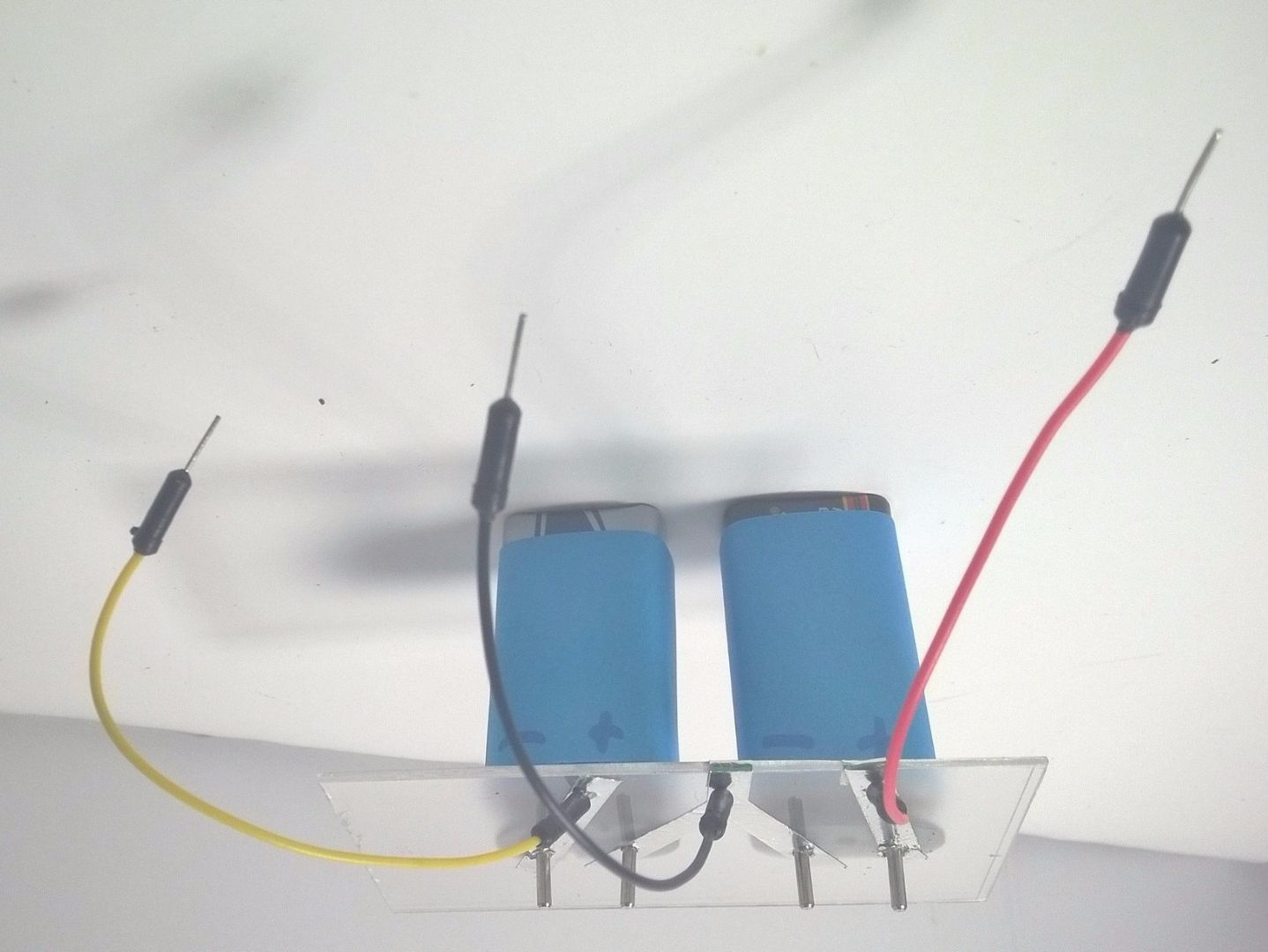 Dual Voltage Supply (9V Batteries) : 4 Steps - Instructables