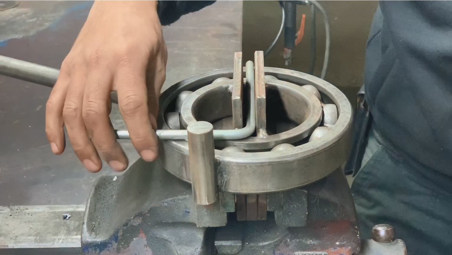 How to Make a Powerful Metal Bender : 5 Steps (with Pictures ...