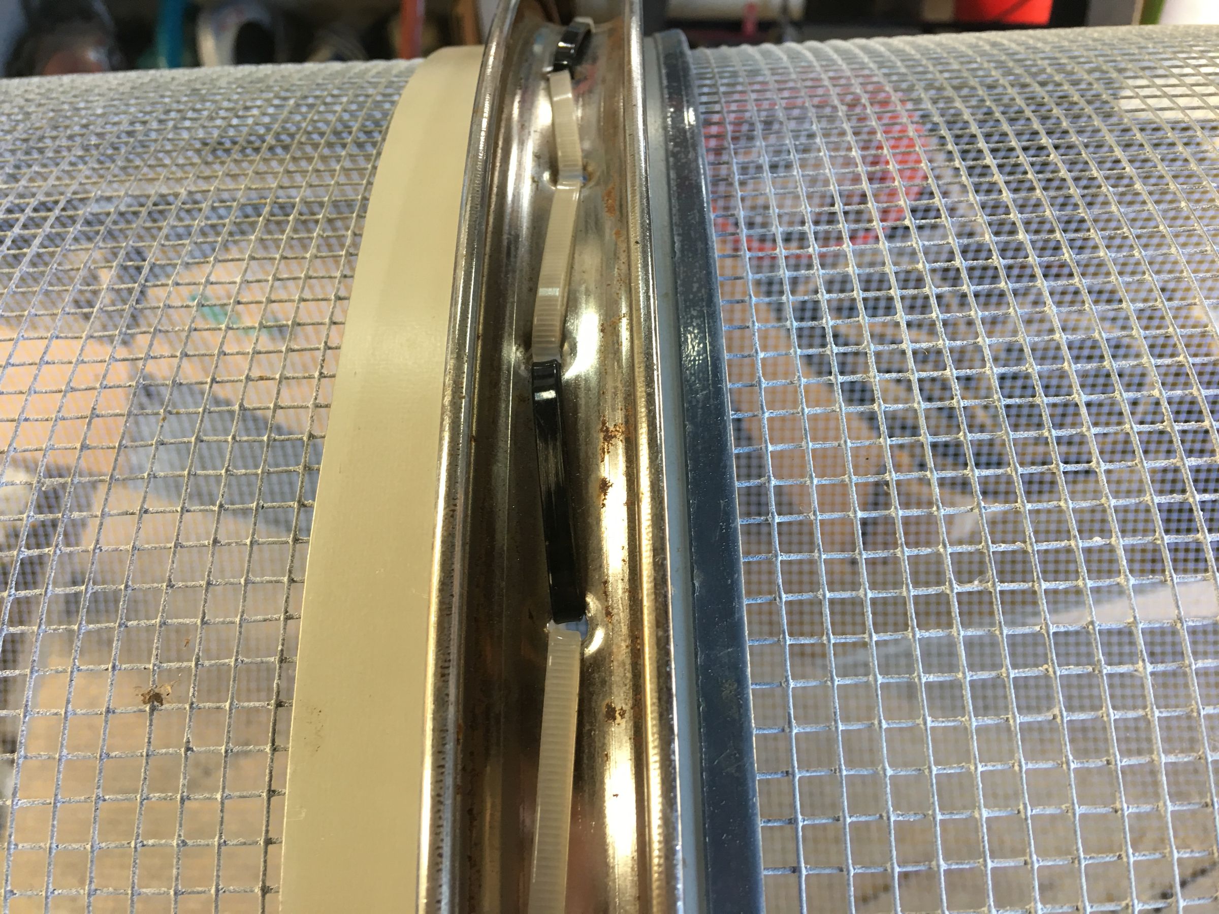 Building a Soil Sifter / Rotary Trommel : 7 Steps (with Pictures ...