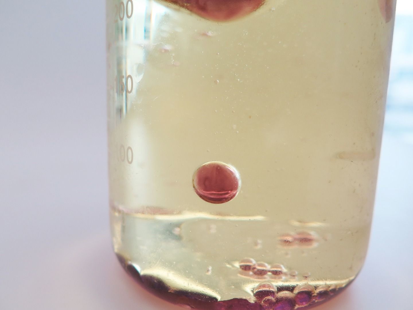 Oil and Ice Density Experiment : 4 Steps (with Pictures) - Instructables