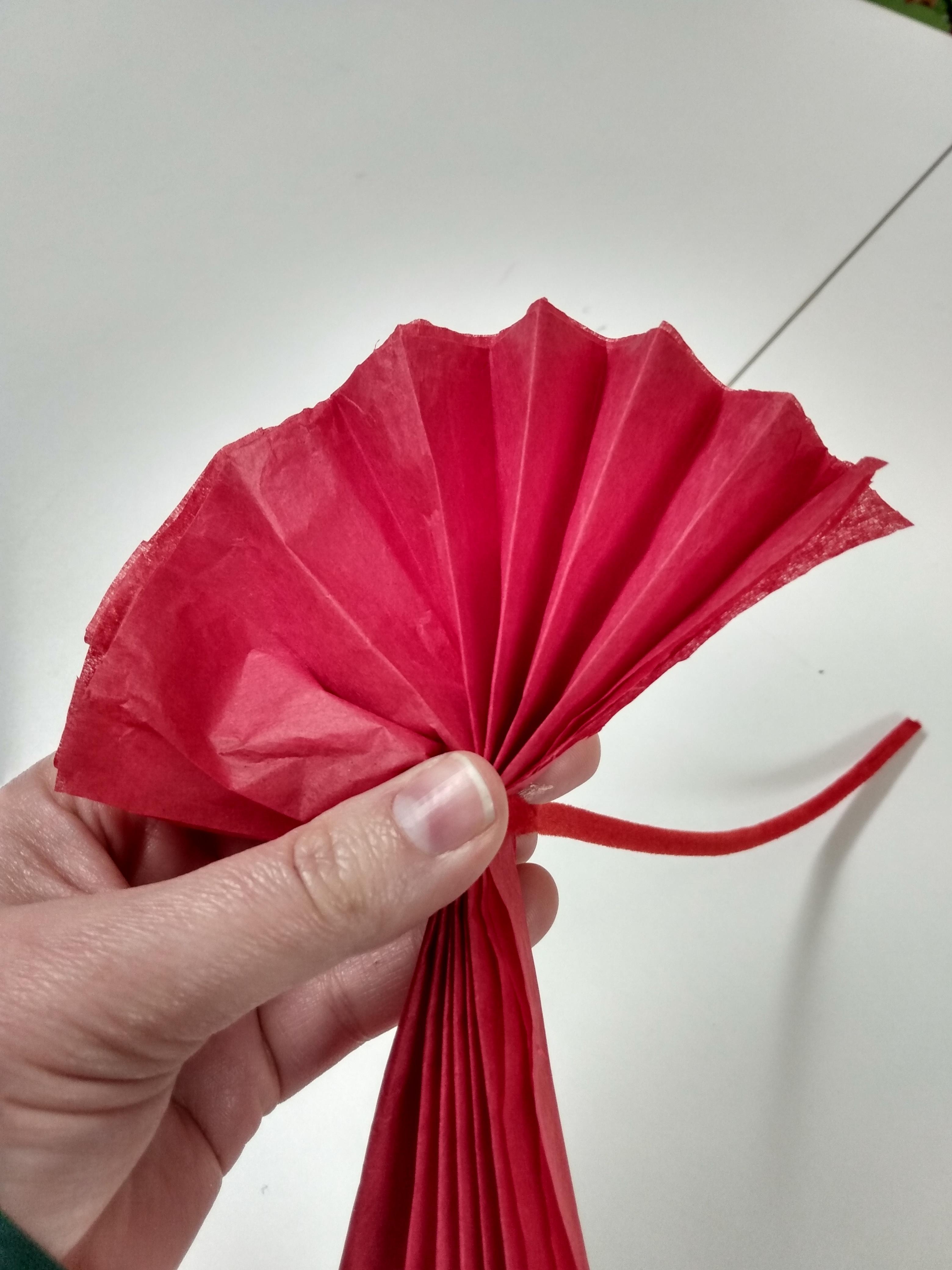 Tissue Paper Poppies : 7 Steps (with Pictures) - Instructables
