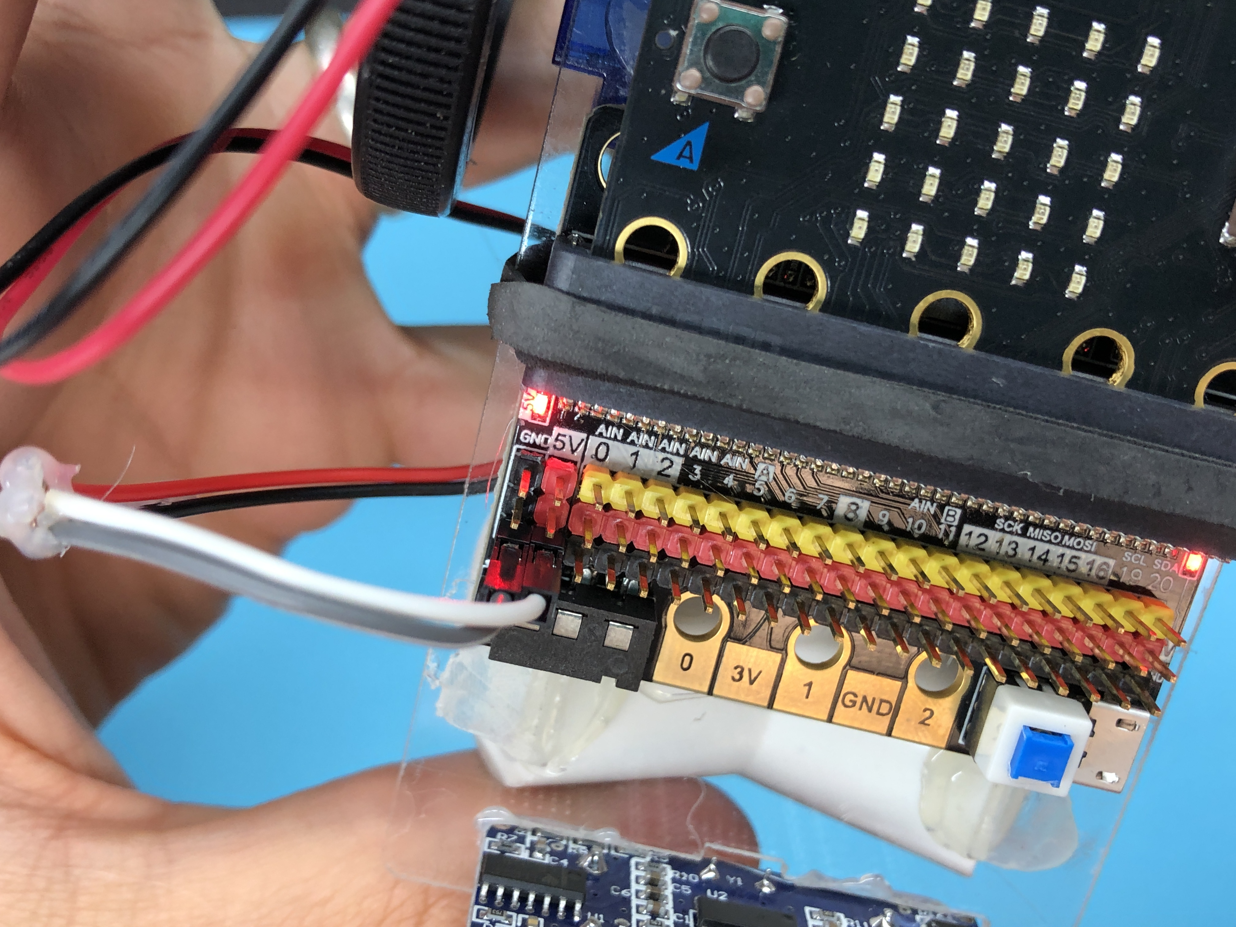 Micro:Bot - Micro:Bit : 20 Steps - Instructables