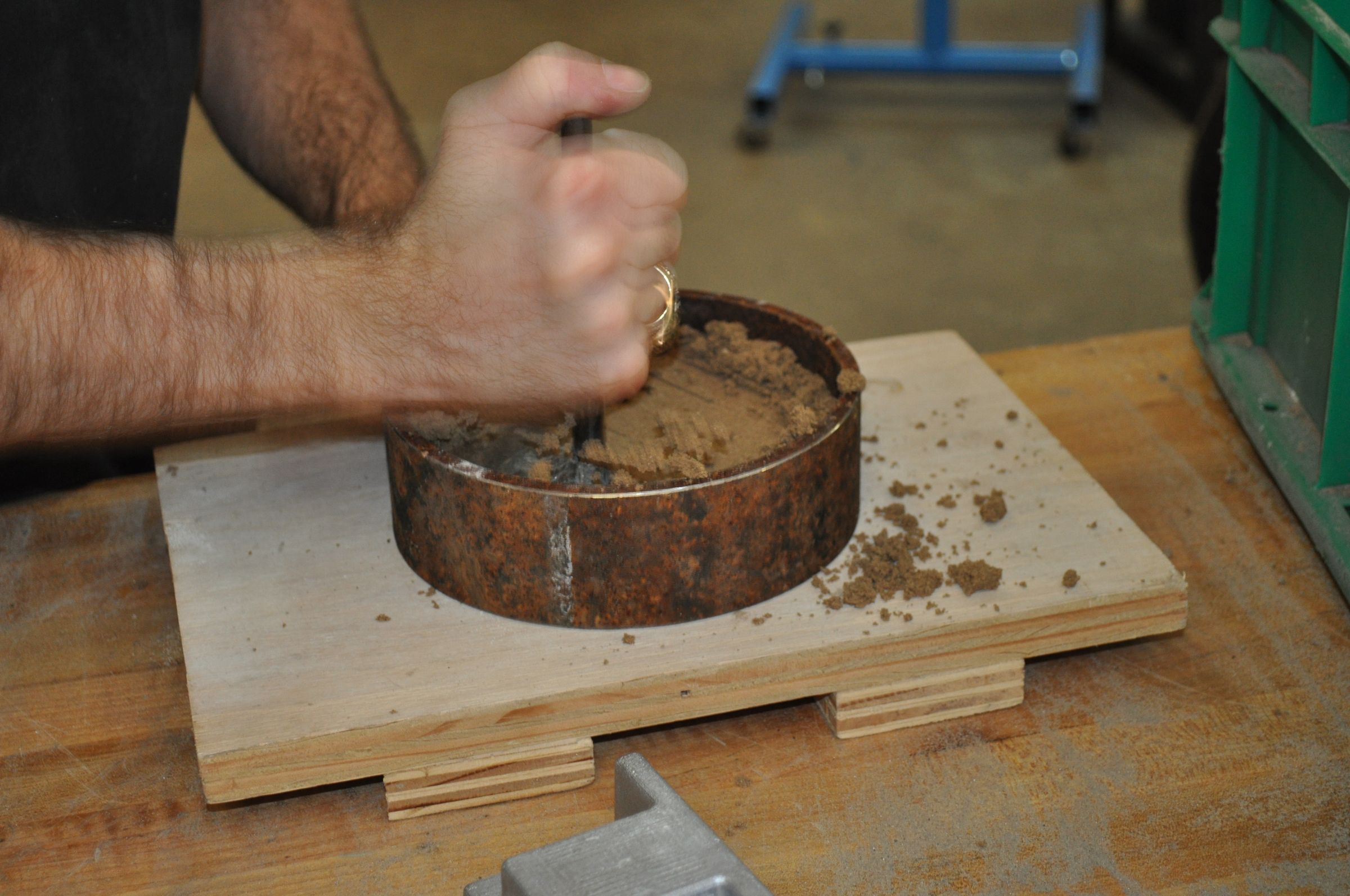 How to Sand Cast 3D Printed Objects : 12 Steps (with Pictures ...