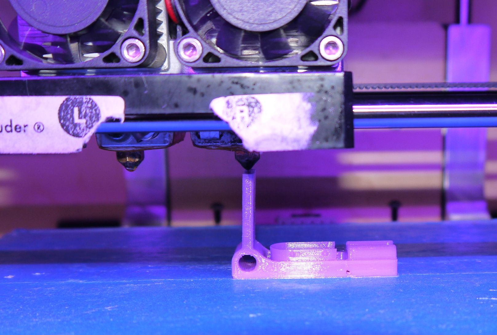 9V LED Flashlight : 15 Steps (with Pictures) - Instructables