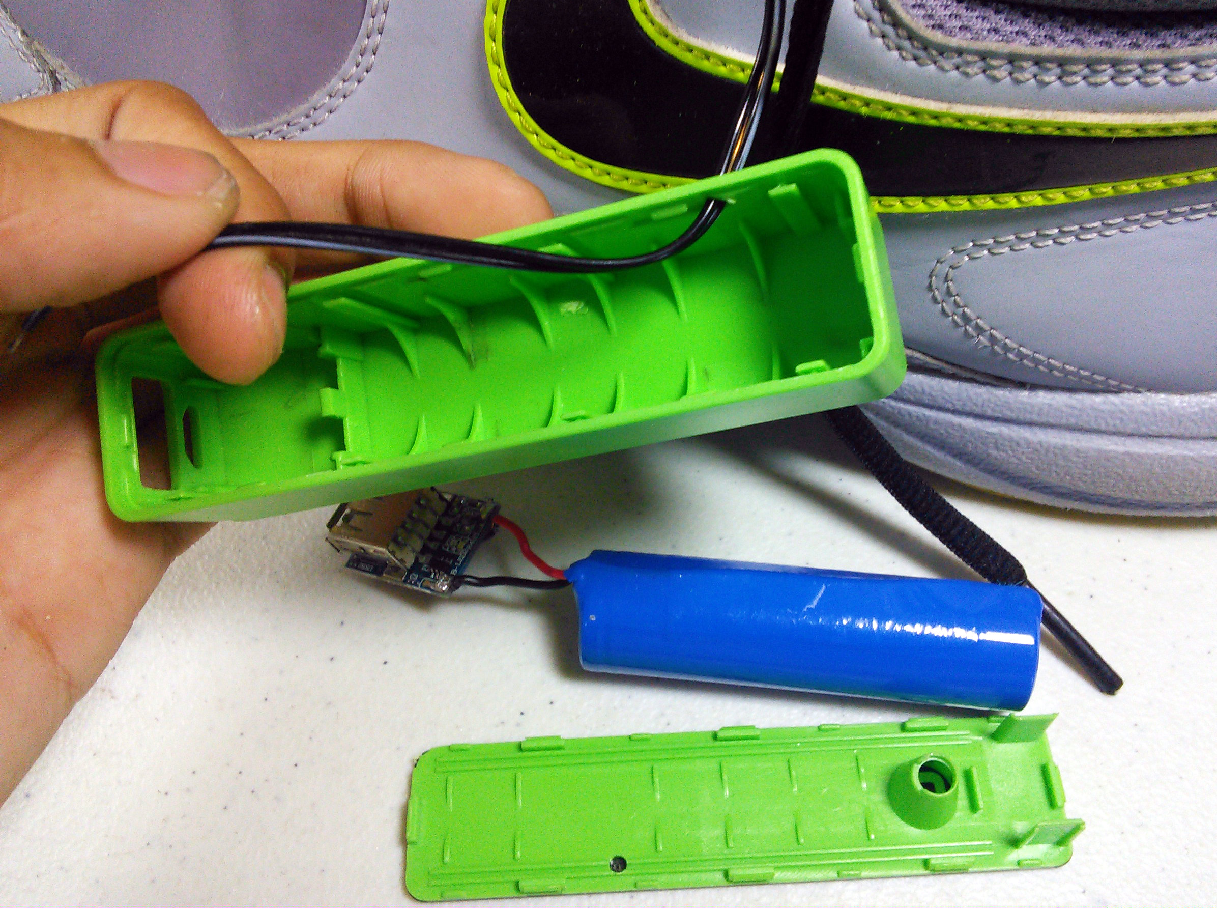 Electricity Generating Footwear - Generate Electricity by Walking ...