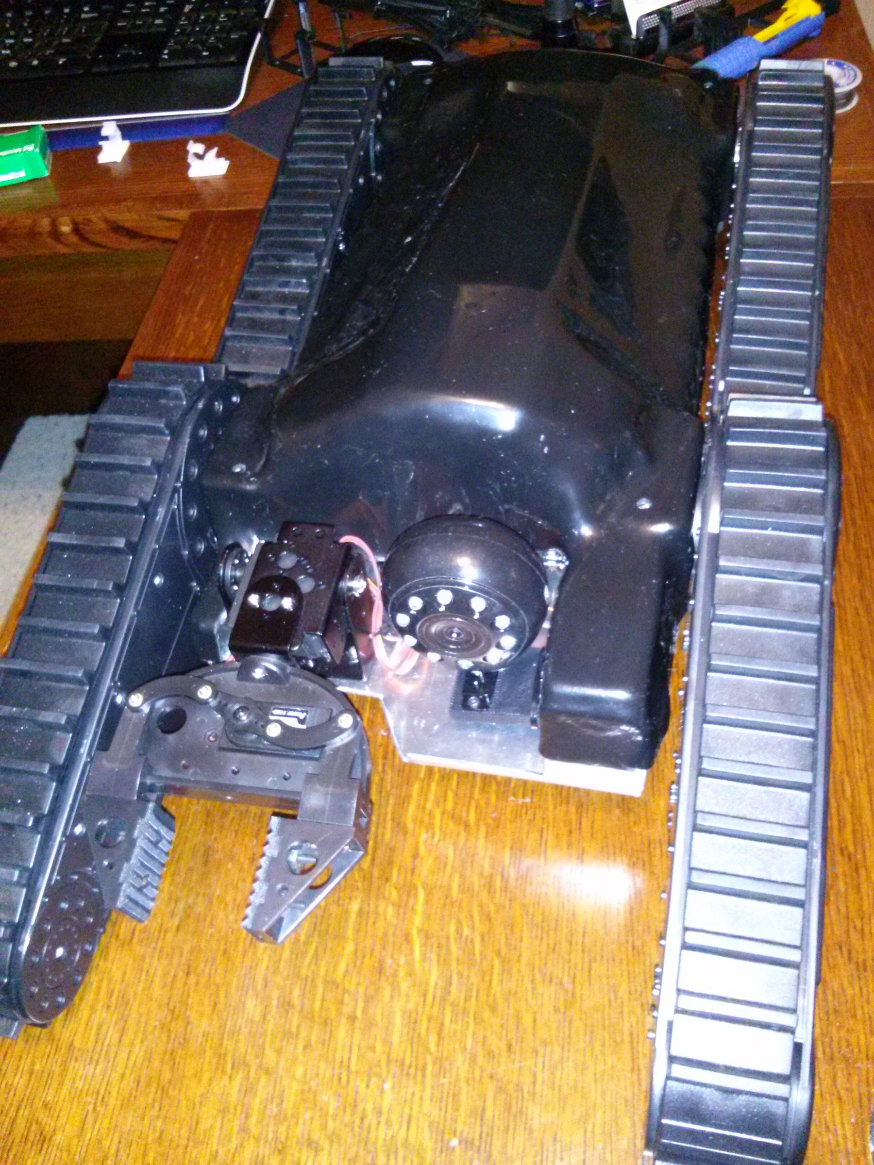 Quad Track Arduino Robot : 11 Steps (with Pictures) - Instructables