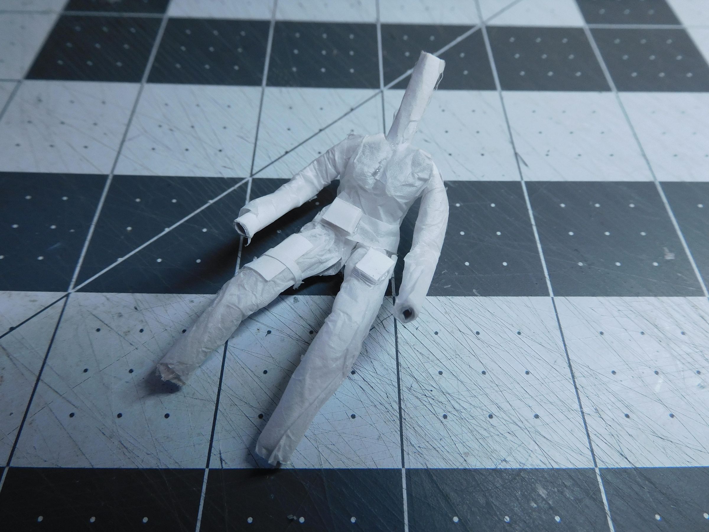 How to Make a Figurine for Your Paper Model Planes Using Hot-glue! : 9 ...