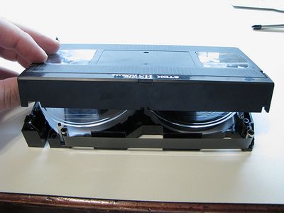 VHS Tape Storage Drive : 8 Steps (with Pictures) - Instructables