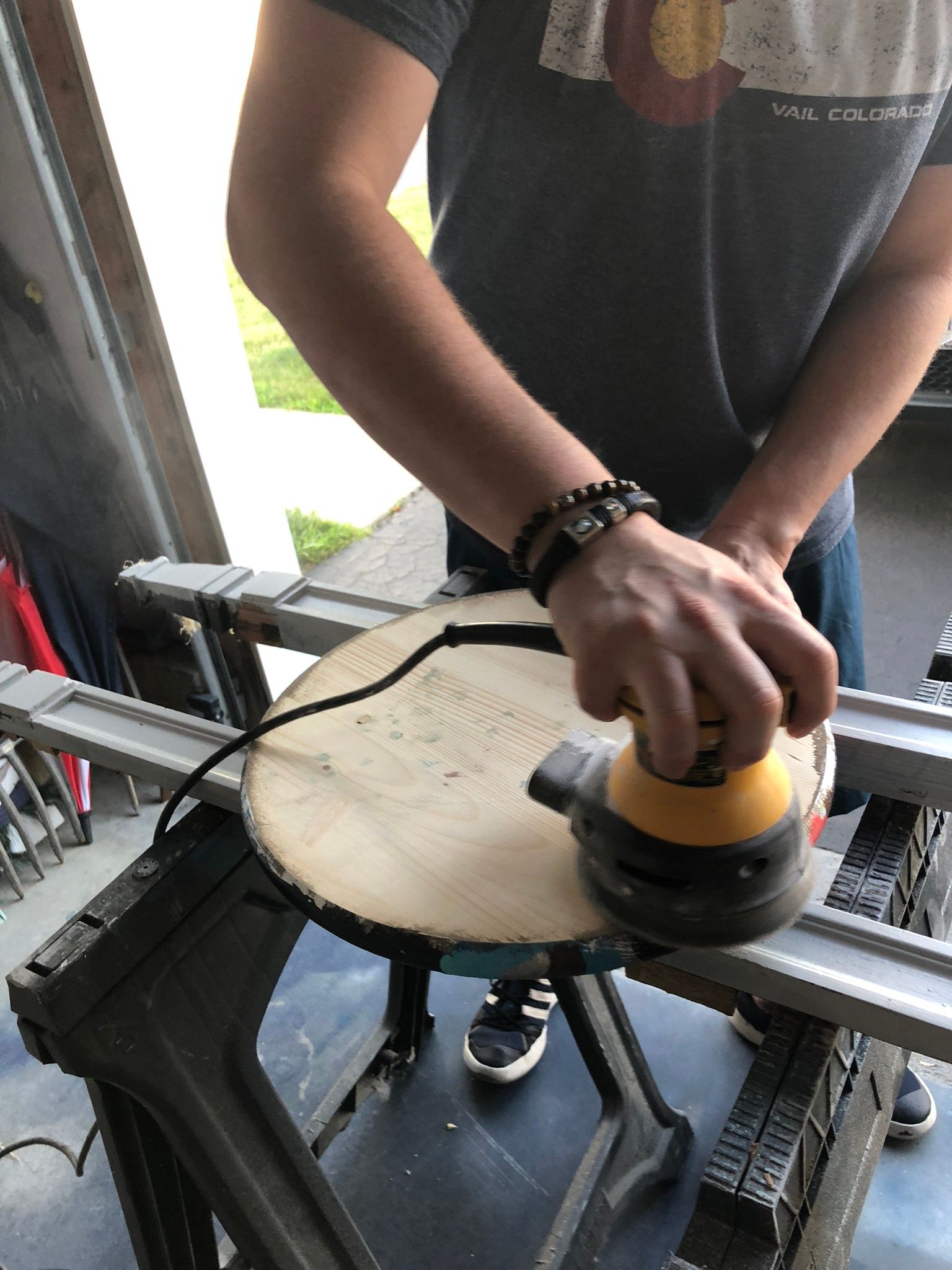 Acrylic Pour Painted Side Table : 5 Steps (with Pictures) - Instructables