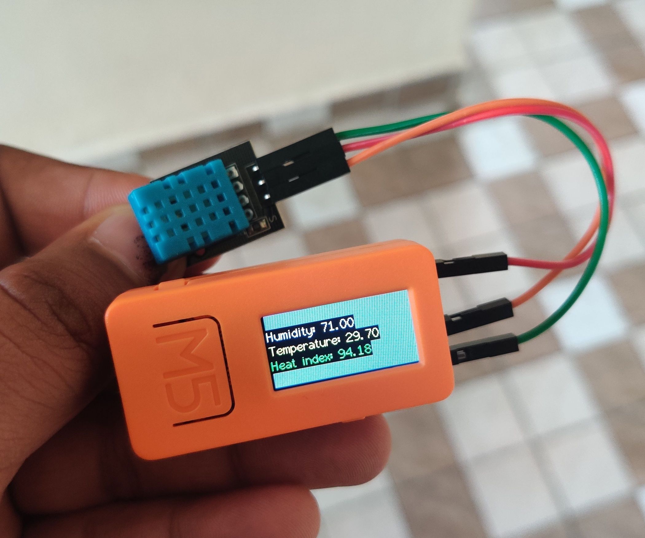 ESP32 Based M5Stack M5stick C Weather Monitor With DHT11 | Monitor Temperature Humidity & Heat ...