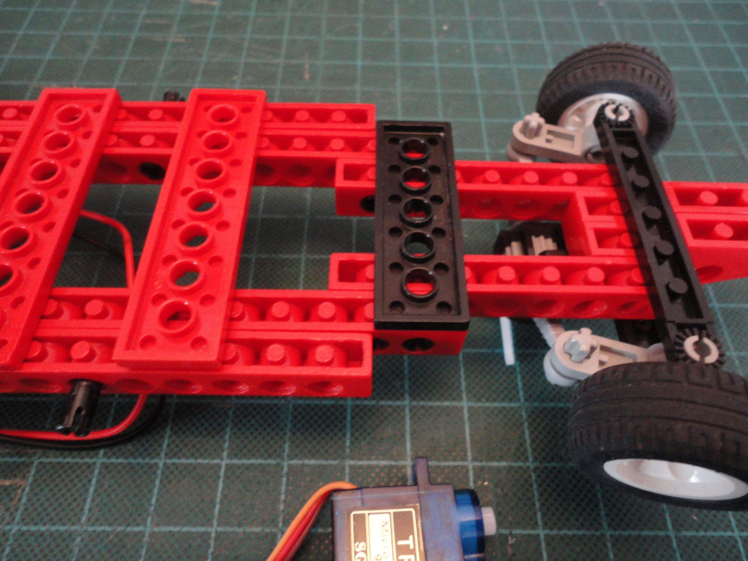 Wireless Lego Race Car : 13 Steps (with Pictures) - Instructables