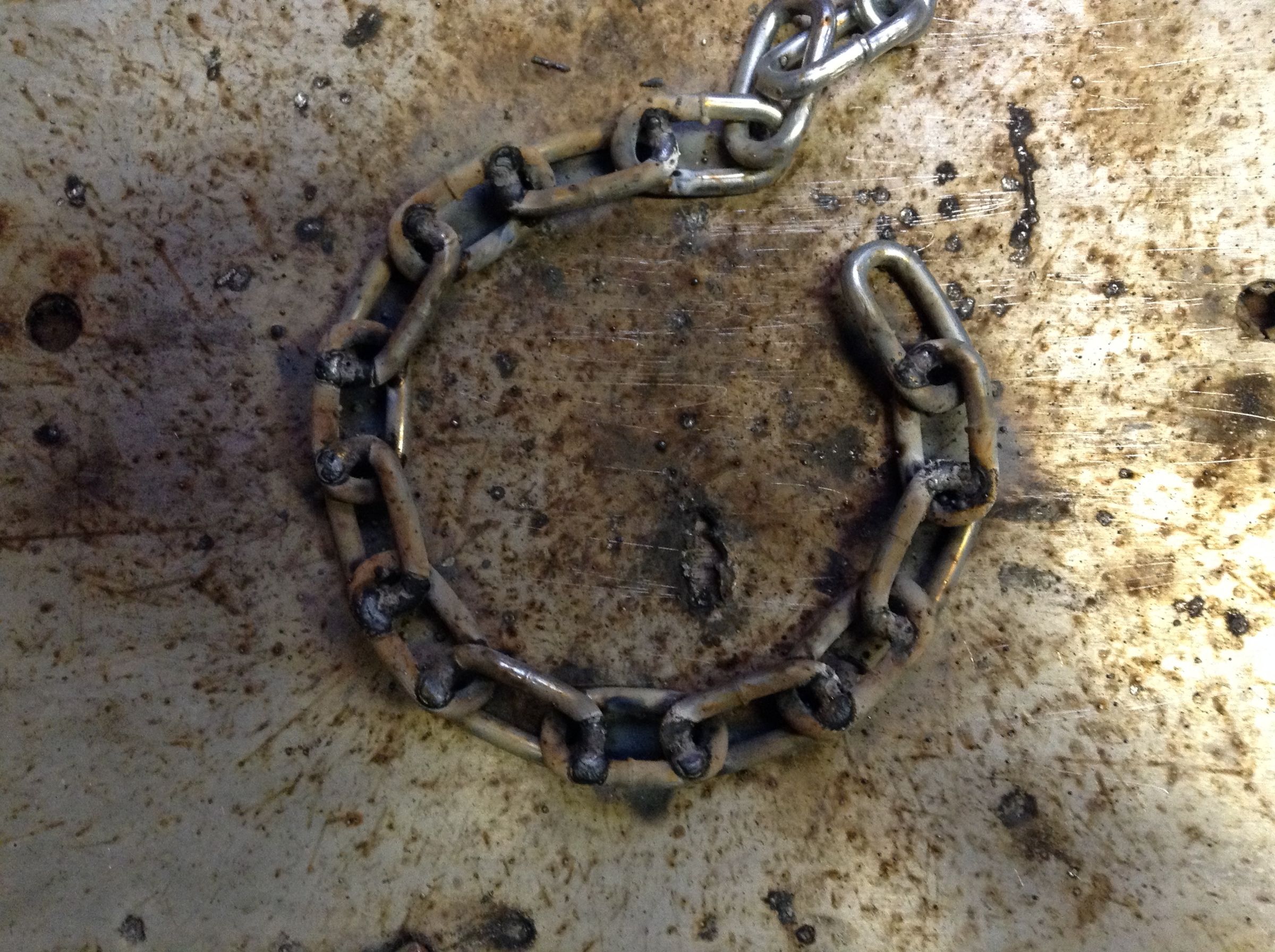 "Floating" Chain Wine Bottle Holder : 5 Steps (with Pictures ...