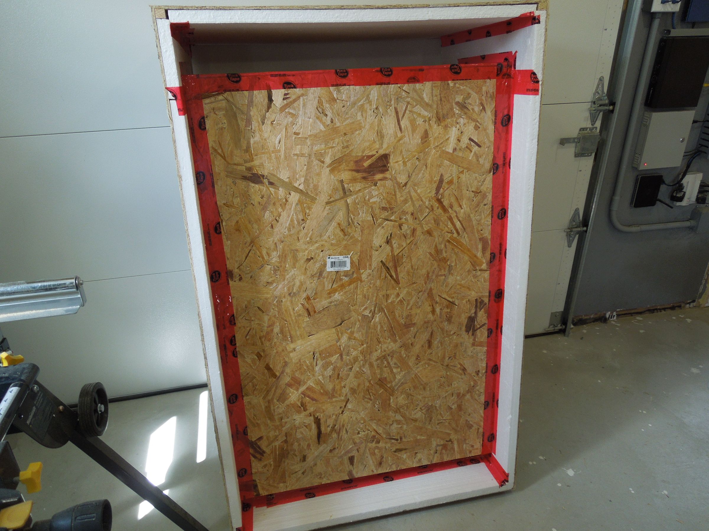 Window Mounted Solar Hot Air Furnace (Aluminum Soffit Based) : 11 Steps ...